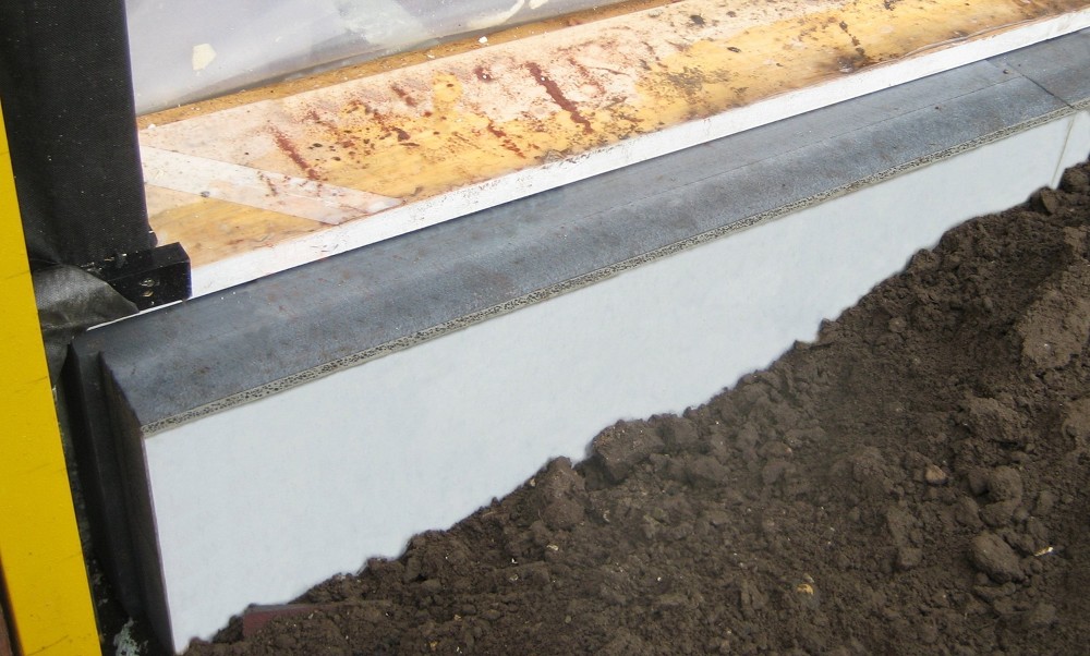Ravago Building Solutions Netherlands B.V. | Styrock | kantplanken ...