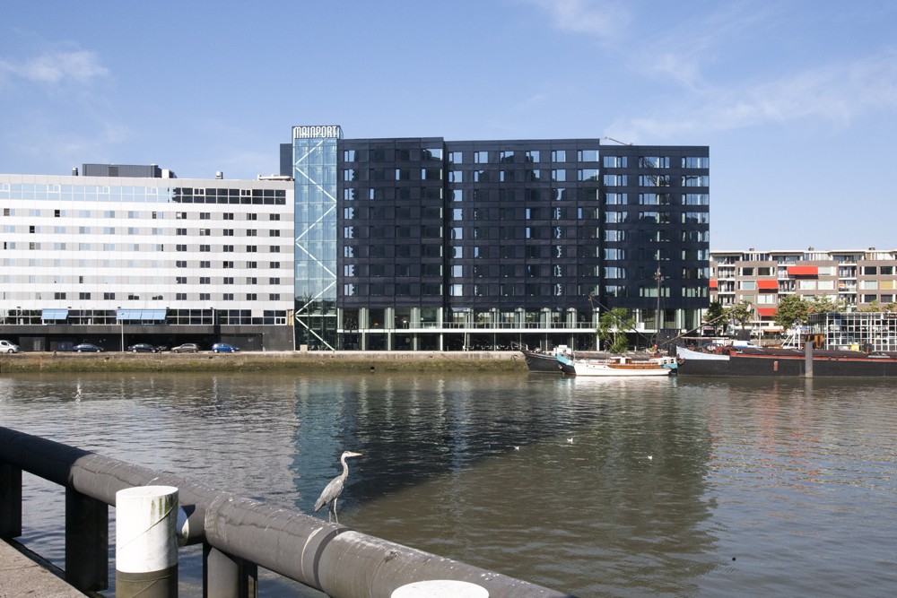 Mainport Hotel Rotterdam geopend - architectenweb.nl
