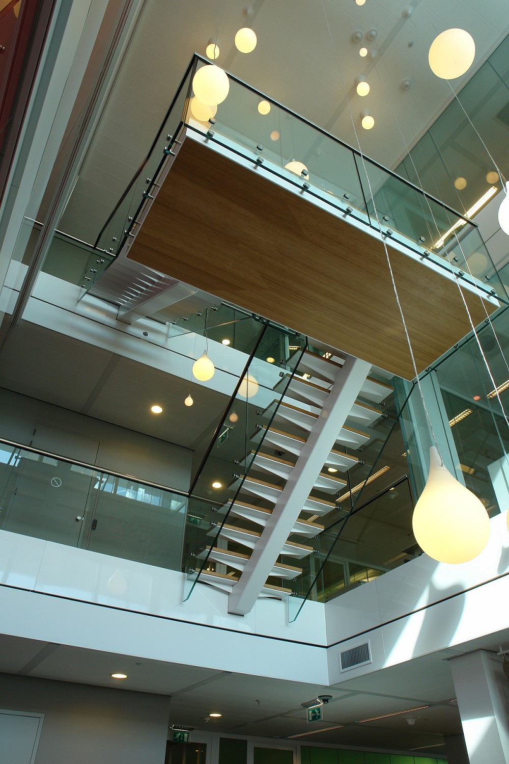 EeStairs | Design trappen - Balustrade - Ontwerp en constructie ...