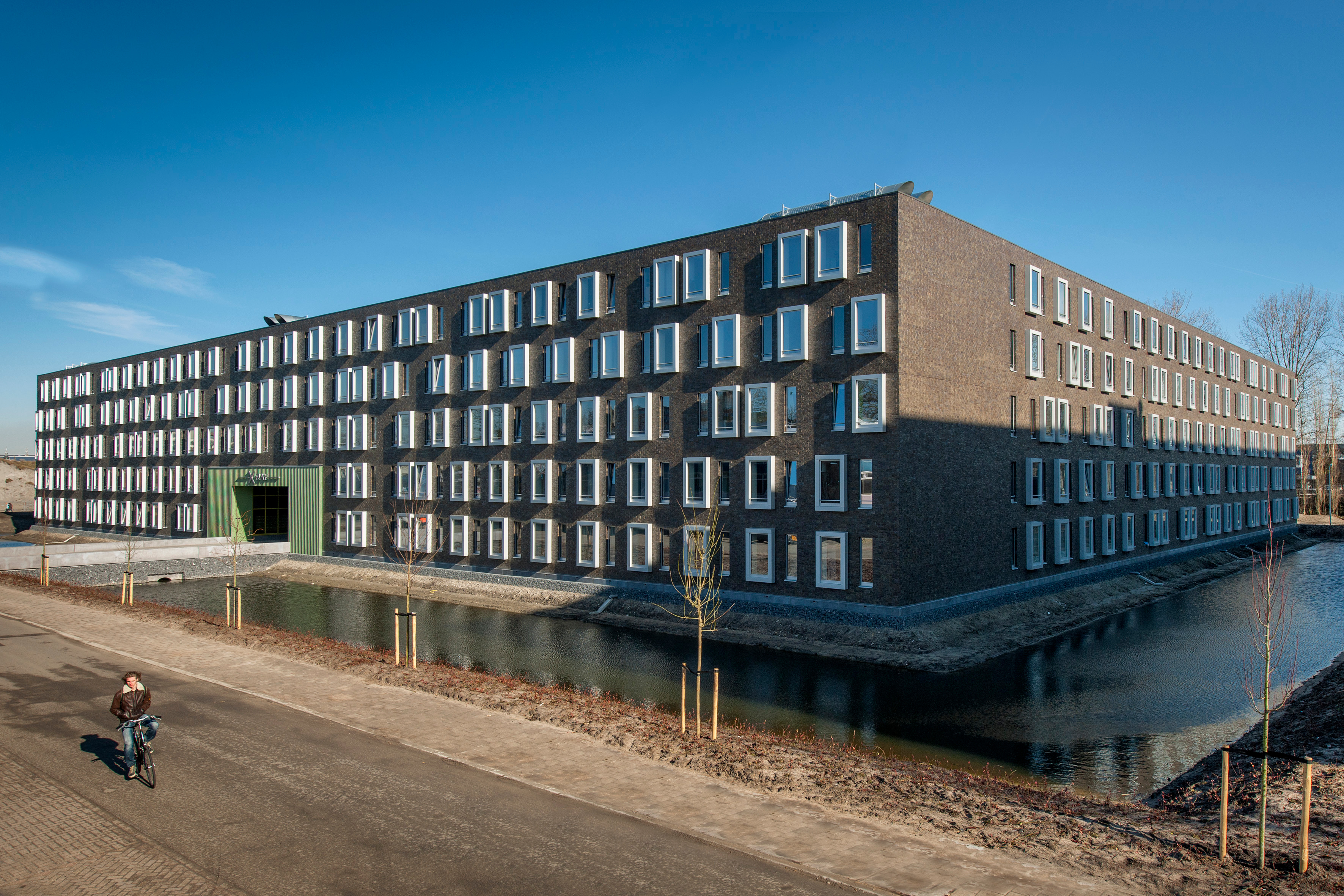 Studentenhuisvesting X-Ray Delft geopend - architectenweb.nl