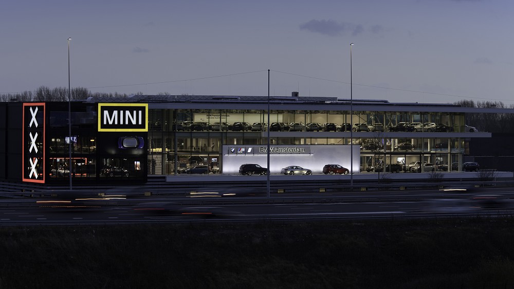 Mies Architectuur | BMW MINI Amsterdam - architectenweb.nl