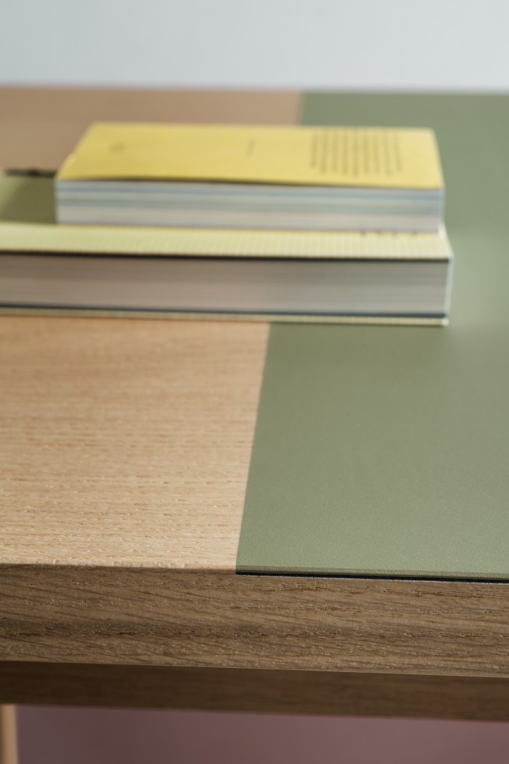 Forbo Flooring | Desktop, Furniture Linoleum - architectenweb.nl