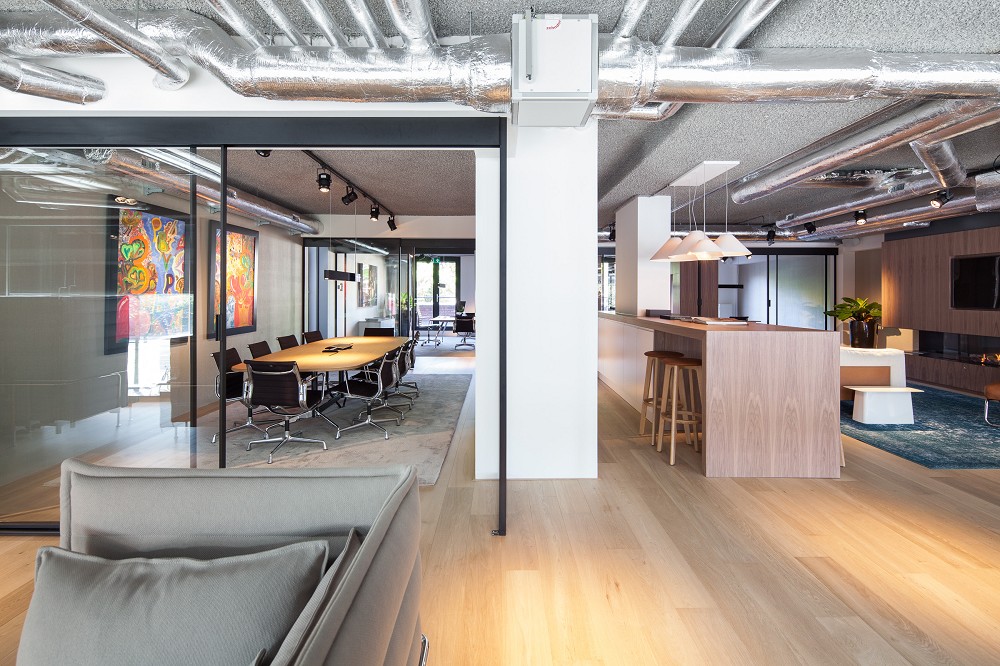 C&W Design + Build | Club Office voor MPO - architectenweb.nl