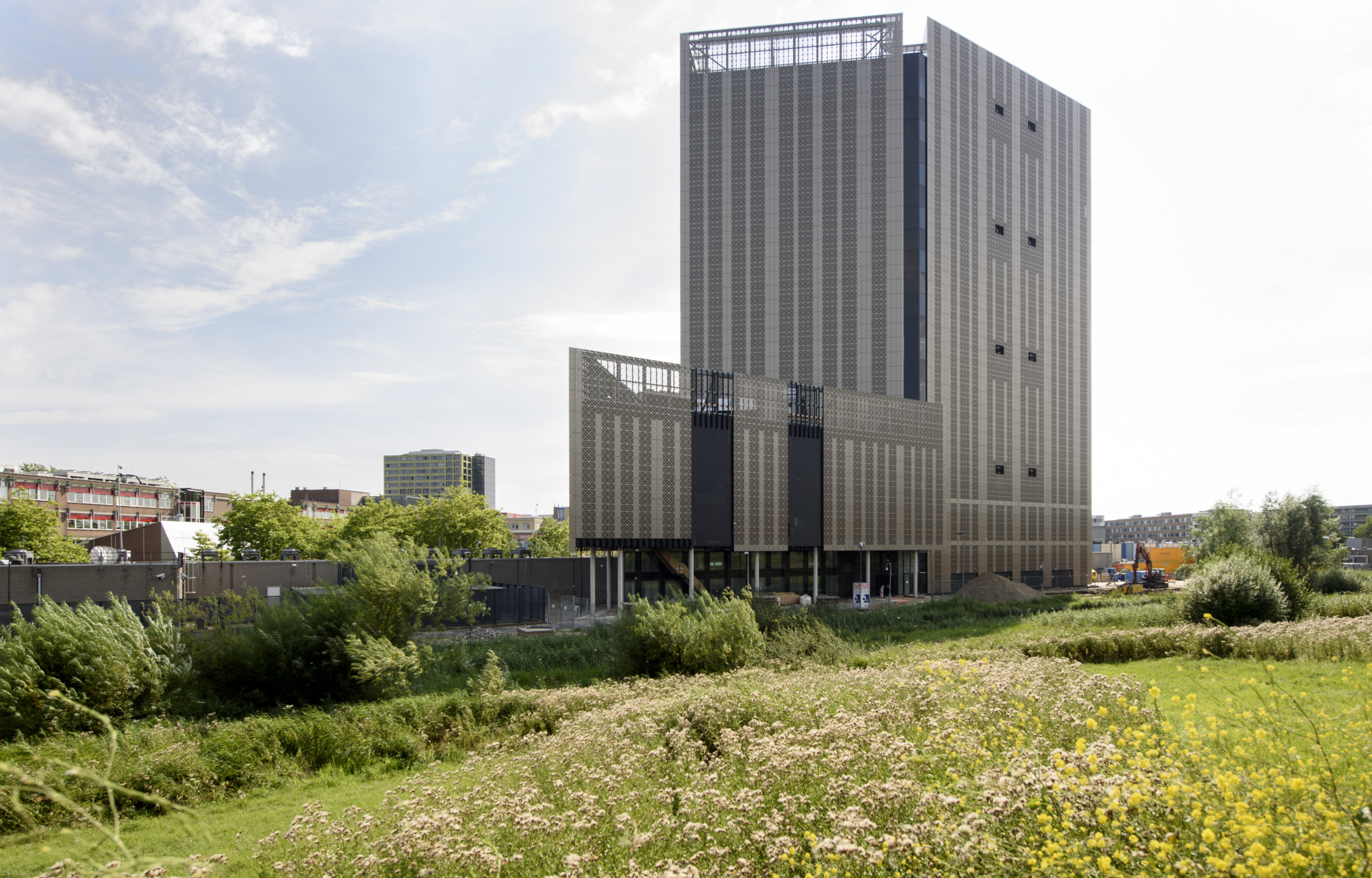 Binnenkijken bij de Amsterdam Data Tower - architectenweb.nl