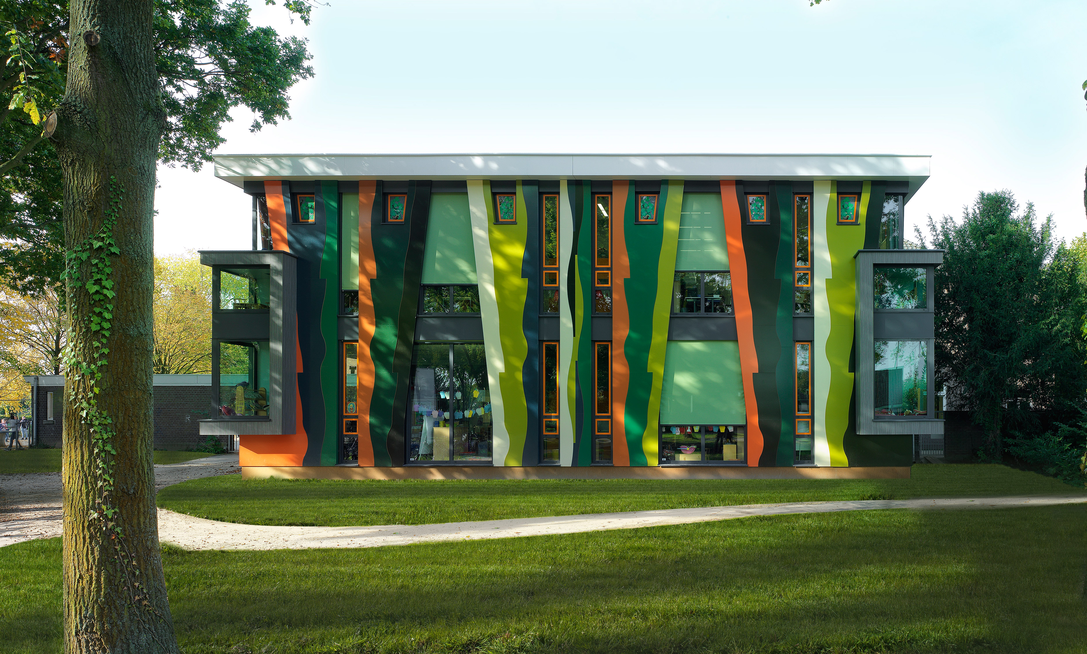 DUCO Ventilation & Sun Control | DucoScreen Front 150 - architectenweb.nl