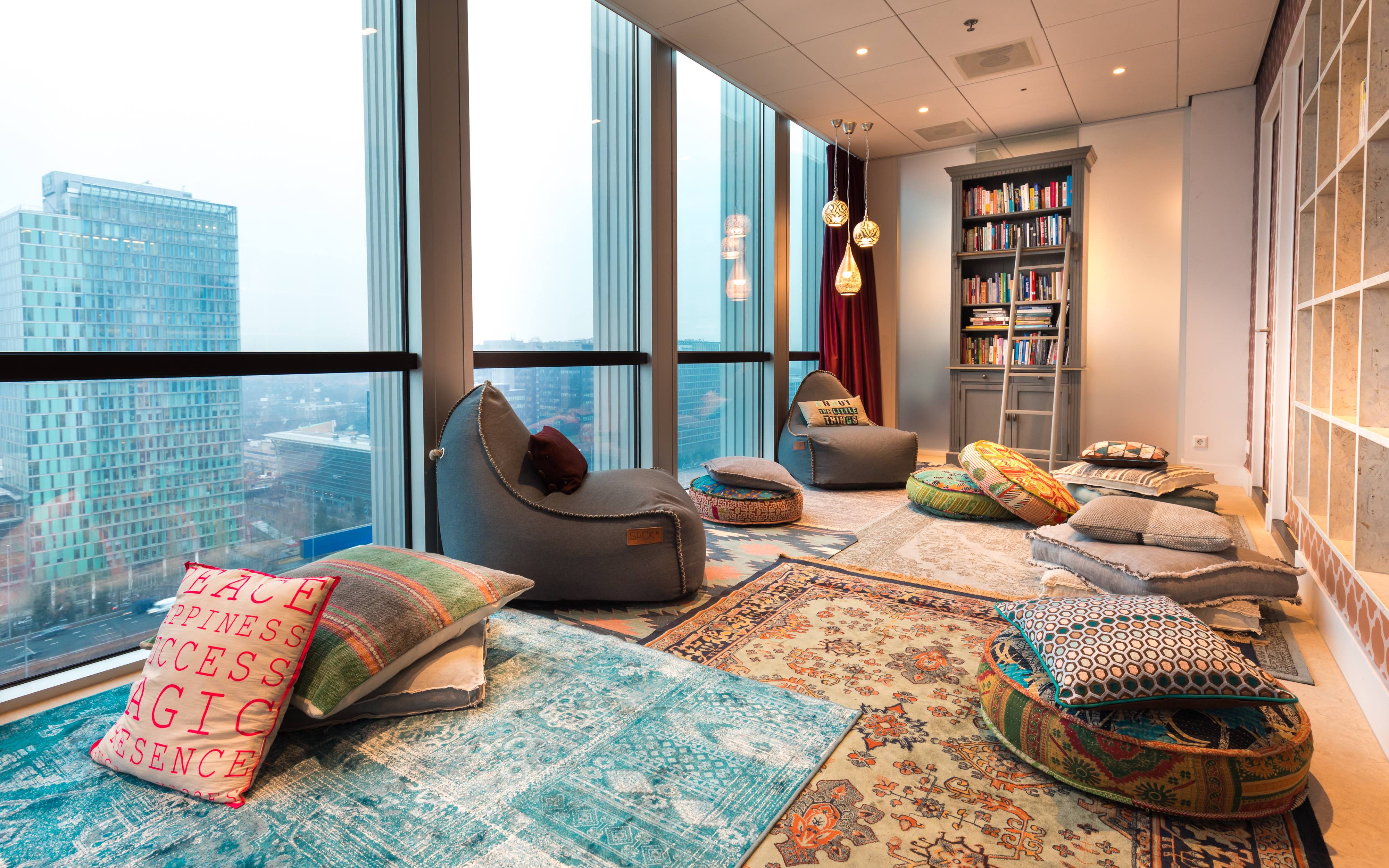 Nederlandse kantoor Google uitgebreid met informele ontmoetingsruimtes ...