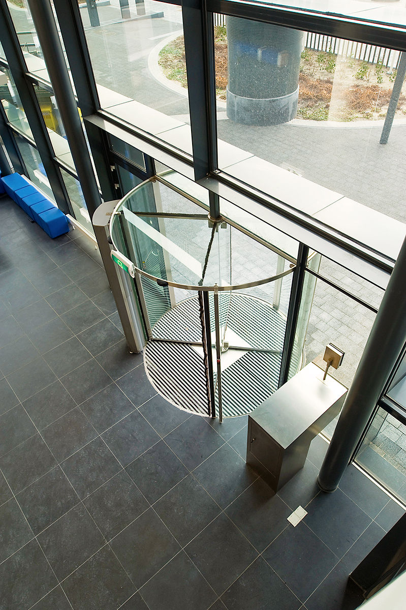 Boon Edam Nederland B.V. | Crystal Tourniket - De Esthetische Volglazen ...