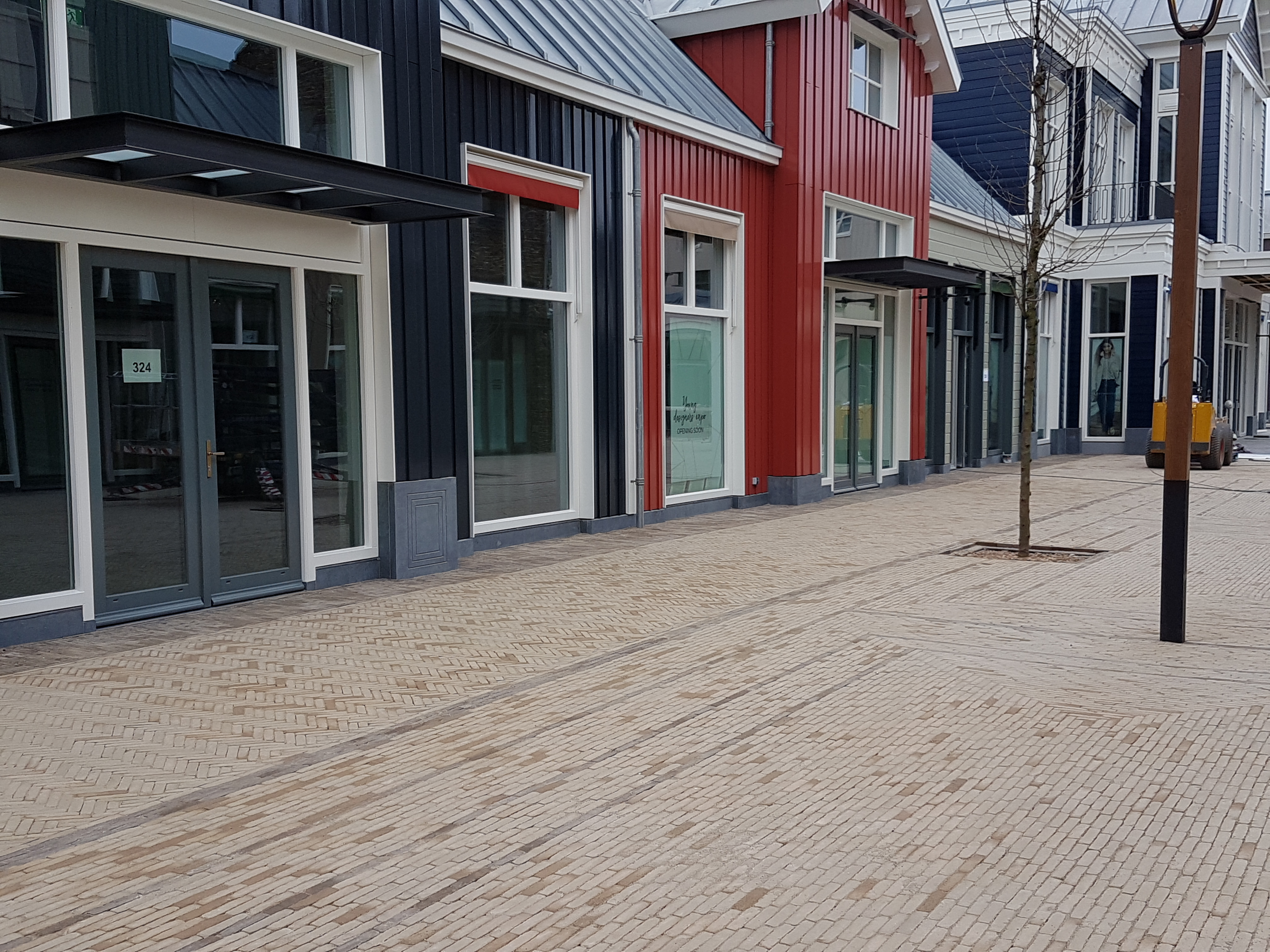 Nibo Stone | Uitbreiding Bataviastad fashionoutlet - architectenweb.nl