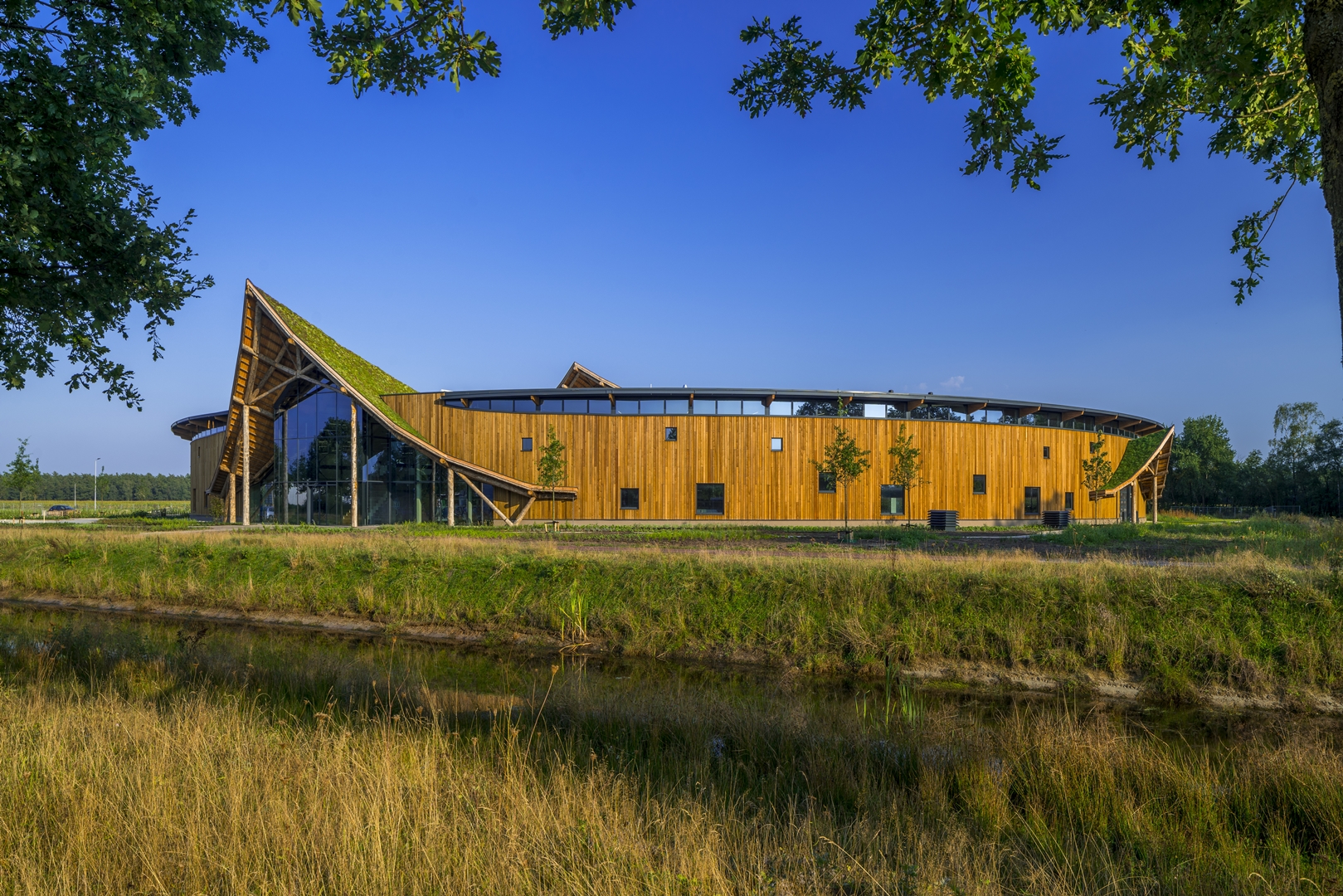 Foreco Houtproducten | WaxedWood Siberisch Lariks - architectenweb.nl
