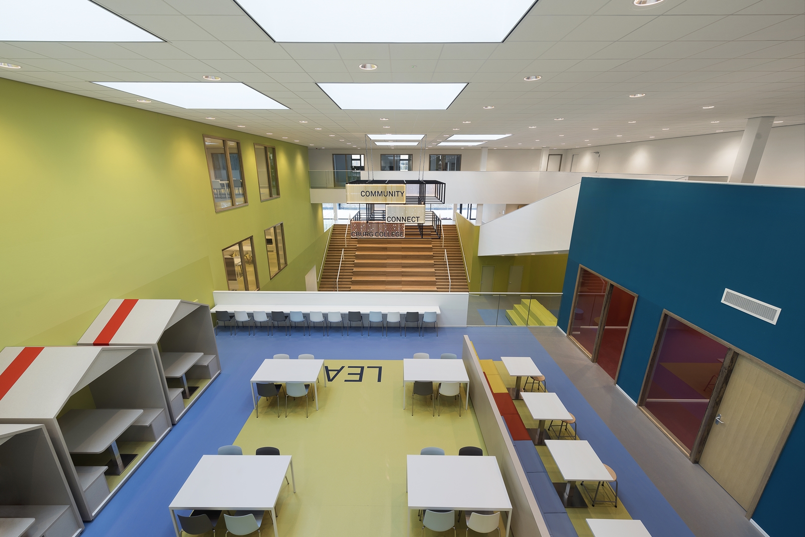 Stimulerende en overzichtelijke leeromgeving voor Cburg College ...
