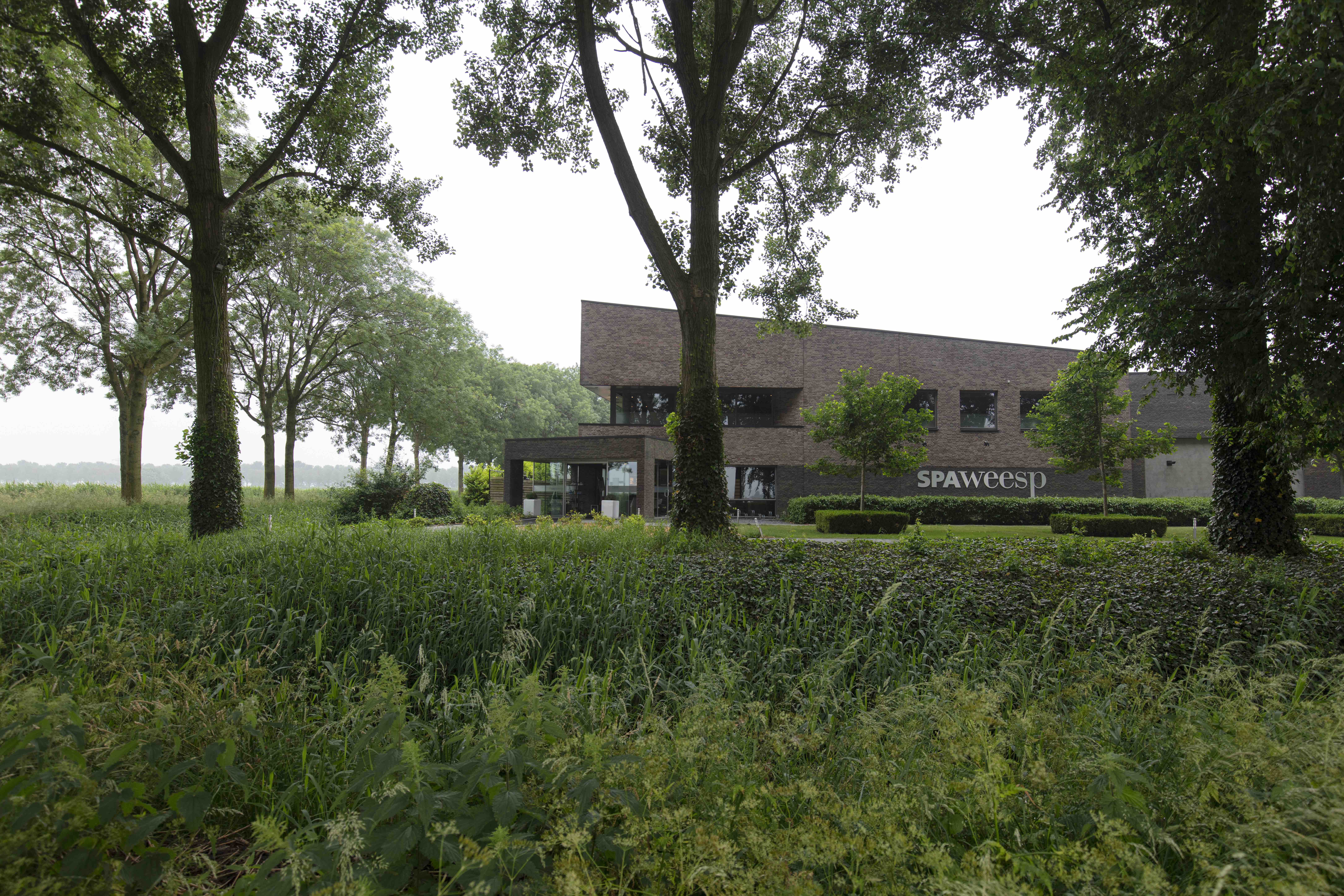 Forbo Flooring | Renovatie Spa Weesp verstrekt mediterrane sfeer ...