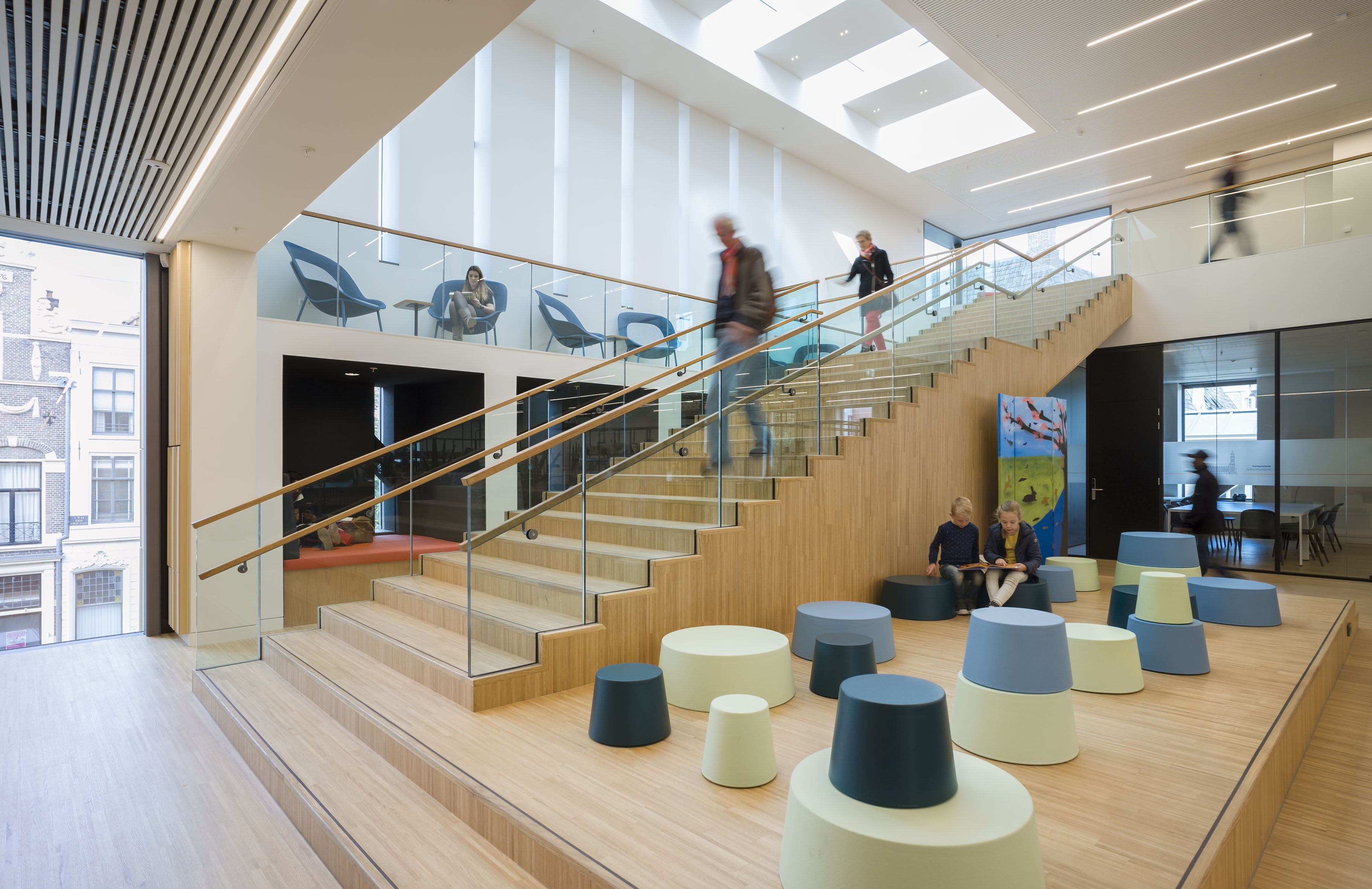 Bibliotheek Deventer officieel geopend - architectenweb.nl