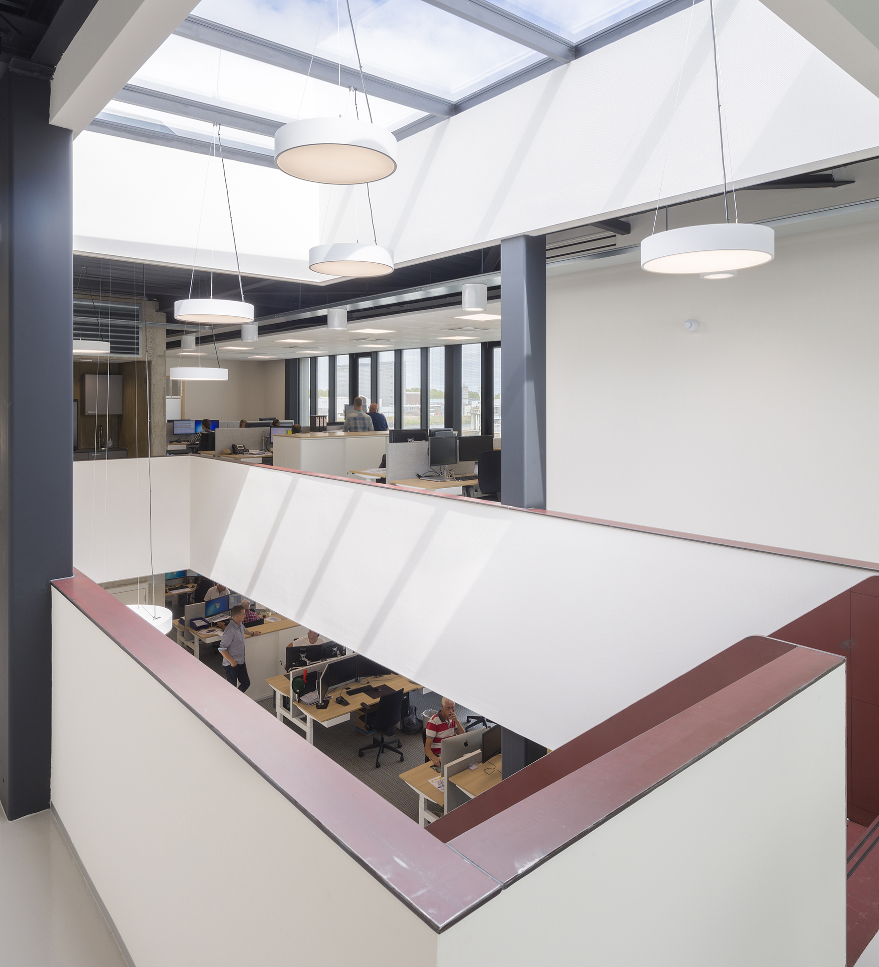 Compact en robuust kantoor voor Scheepswerf Slob - architectenweb.nl