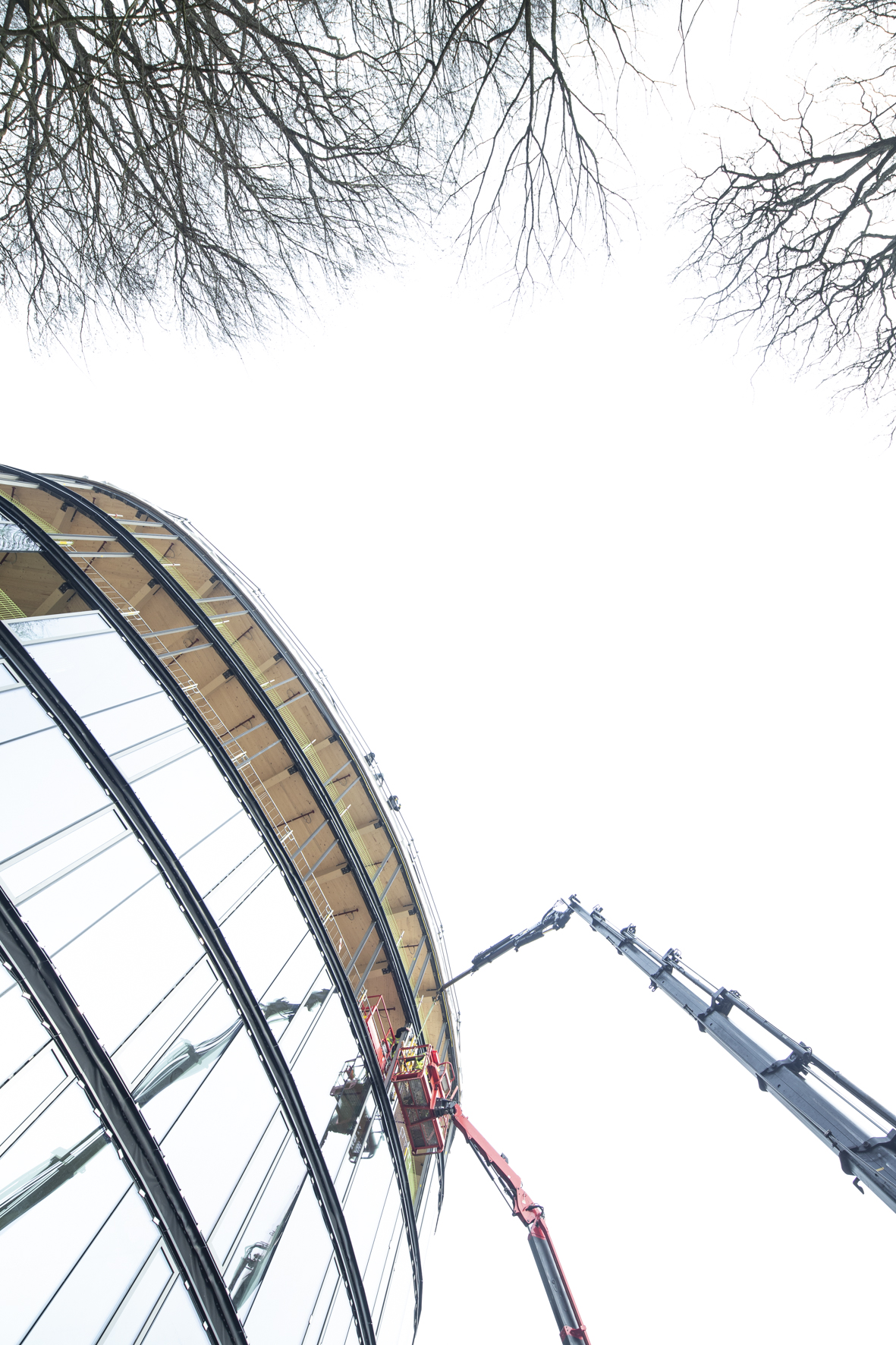 Nieuw kantoor van Triodos Bank bereikt het hoogste punt - architectenweb.nl