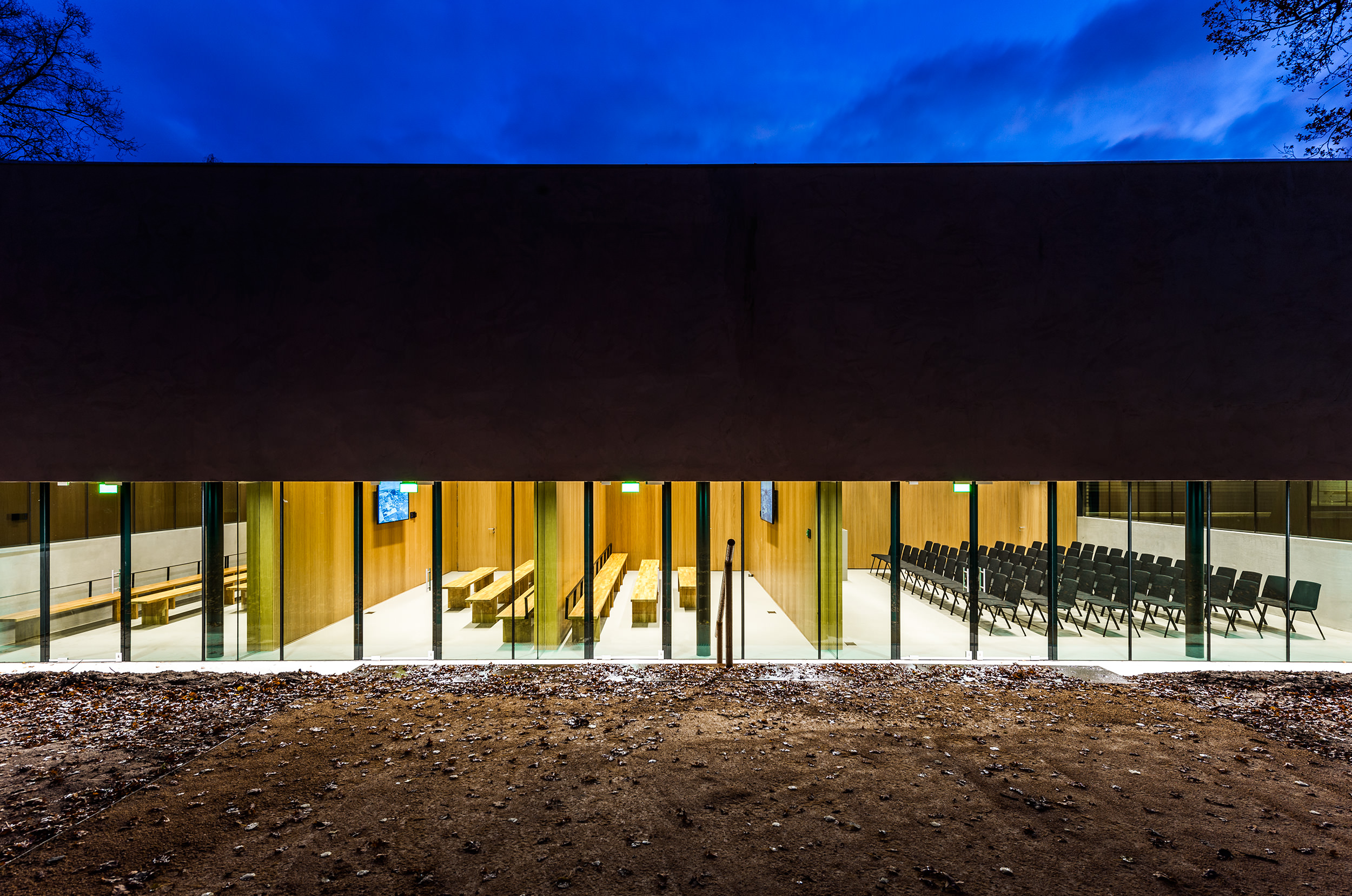 Vernieuwd en uitgebreid Nationaal Museum Kamp Vught geopend ...