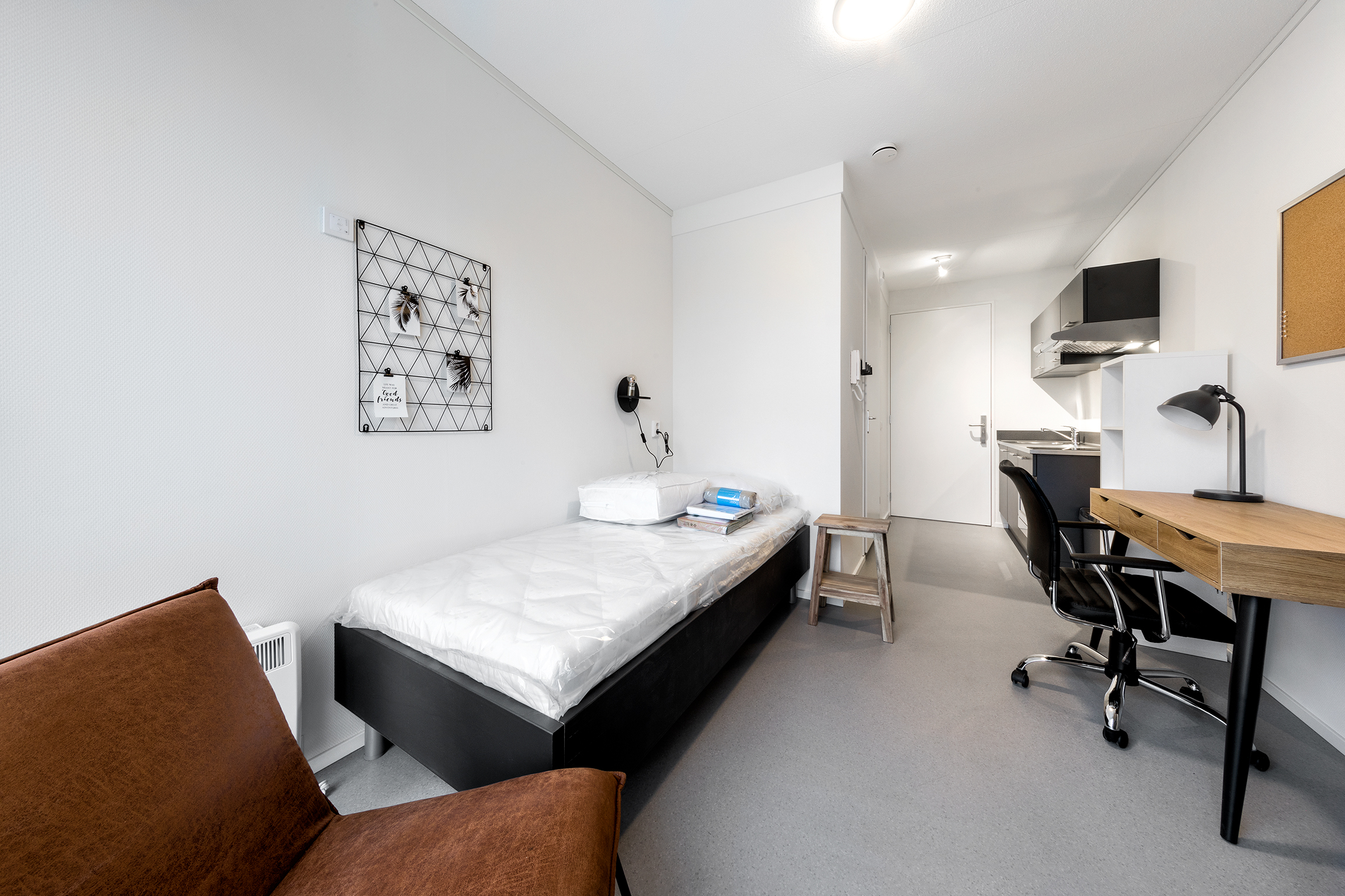 Modulair studentencomplex van Jan Snel en Studio Selva in Eindhoven ...