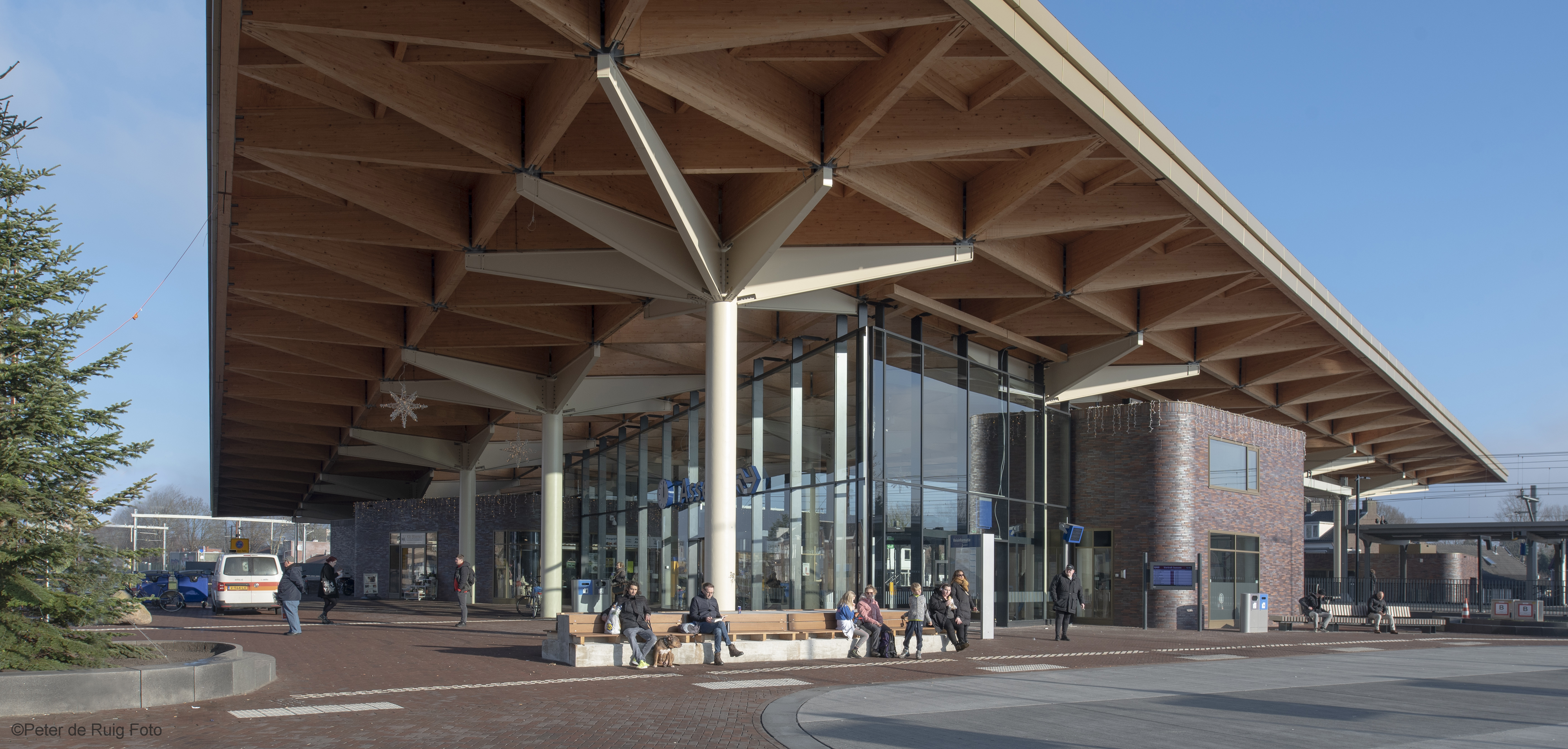 Jonkers Bouwmetaal | Verbouwing station Assen - architectenweb.nl