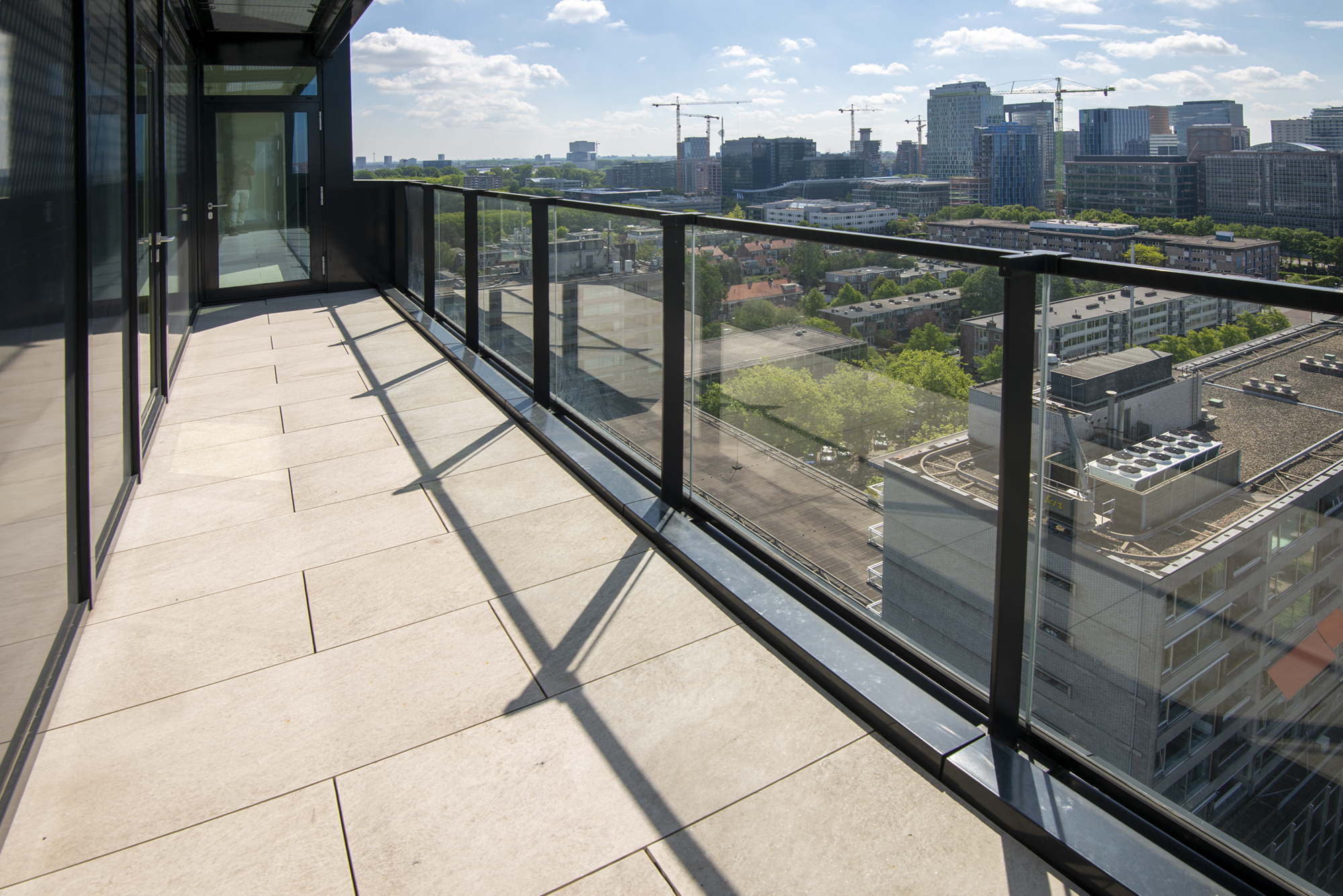 Zoontjens | Duurzaam gerenoveerde Parnassus Tower - architectenweb.nl