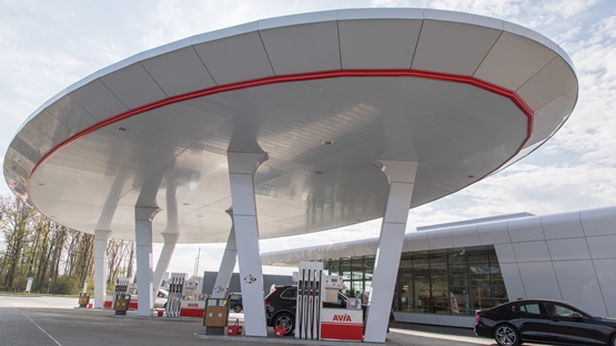 Plastica Groep | Tankstation Avia - architectenweb.nl