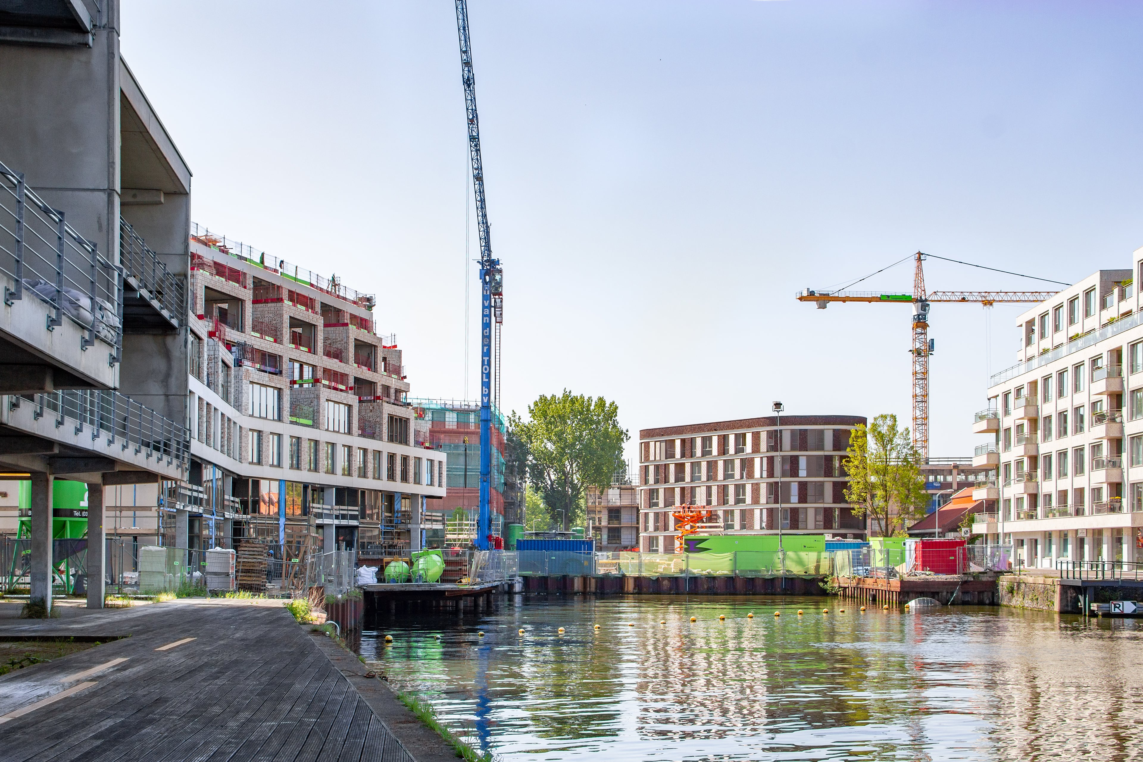 LEVS architecten | 2Peer friends-woningen, Amsterdam - architectenweb.nl