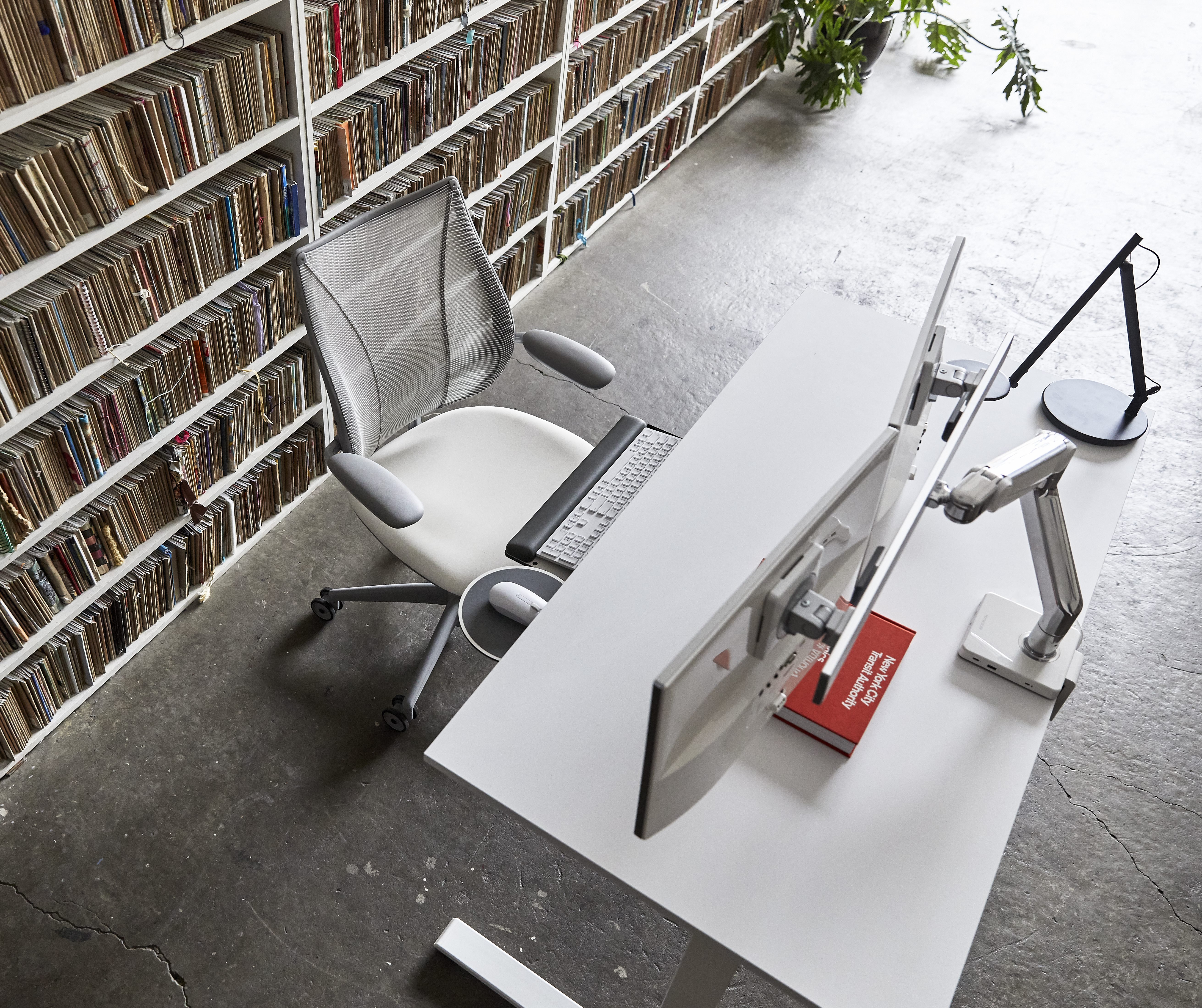 Humanscale | M8.1 monitorarm - architectenweb.nl