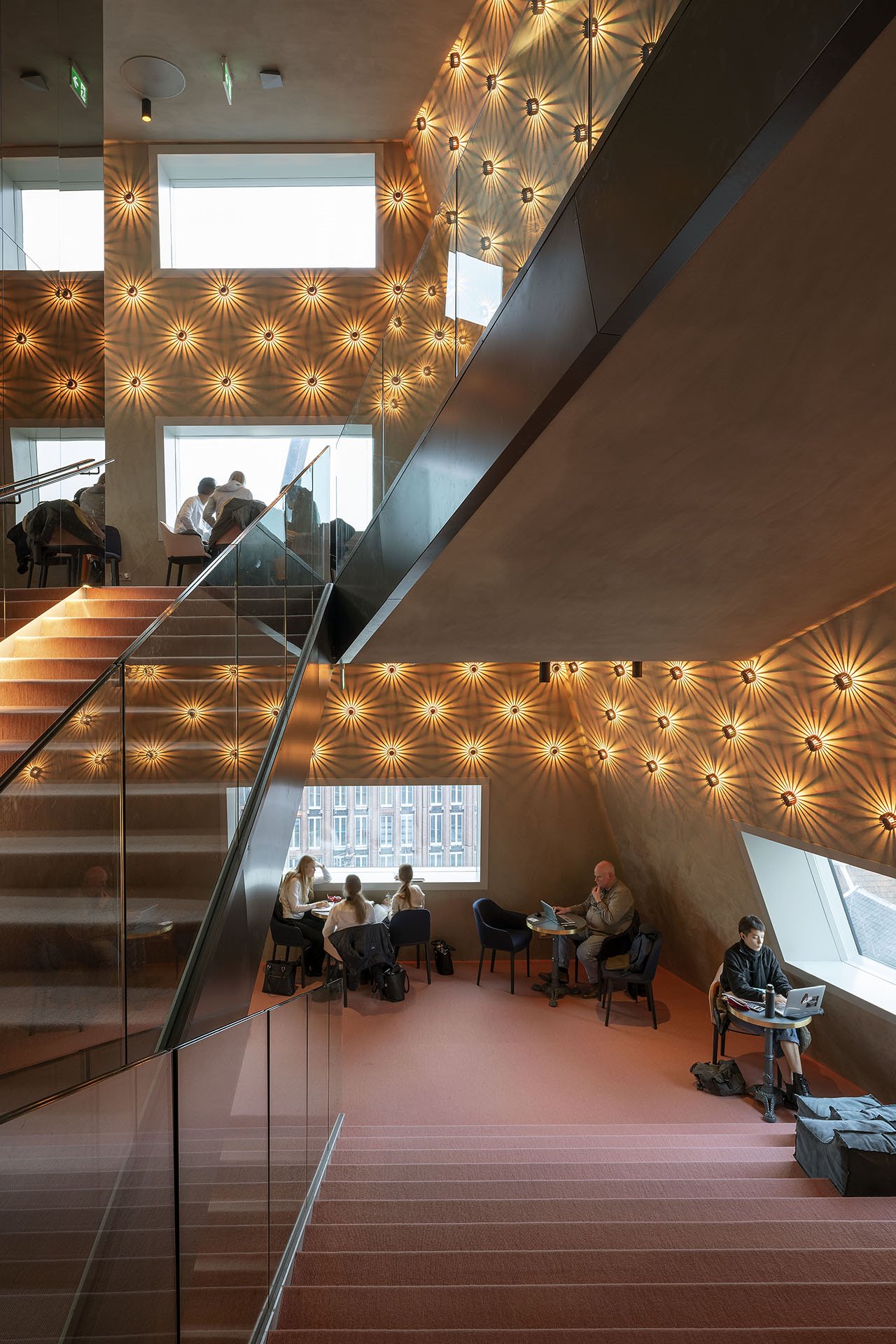 Forum Groningen is Publiek gebouw van het Jaar 2020 - architectenweb.nl