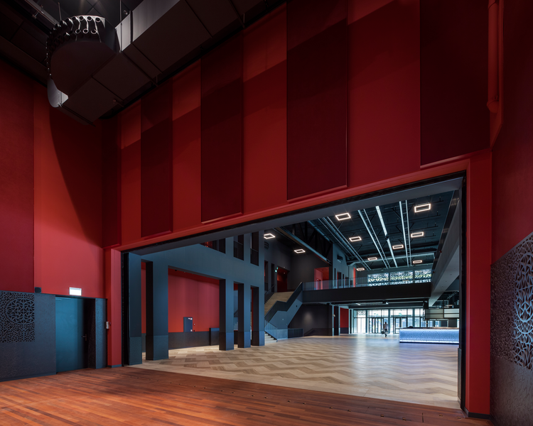 Merford | Theater Zuidplein - Kunstenpand Hart van Zuid - architectenweb.nl