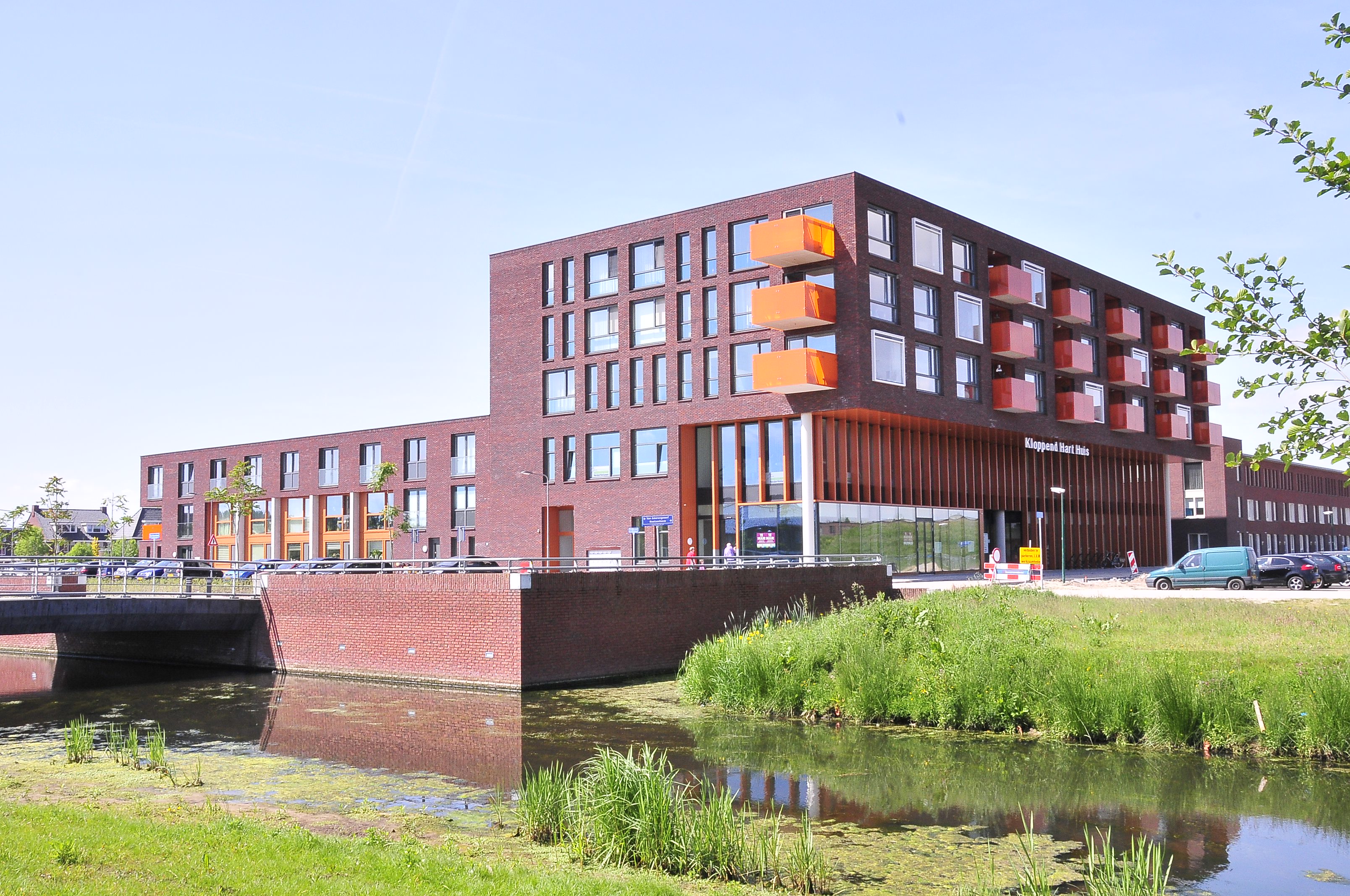 AAARCHITECTEN bv | Kloppend Hart Huis, Veenendaal - architectenweb.nl