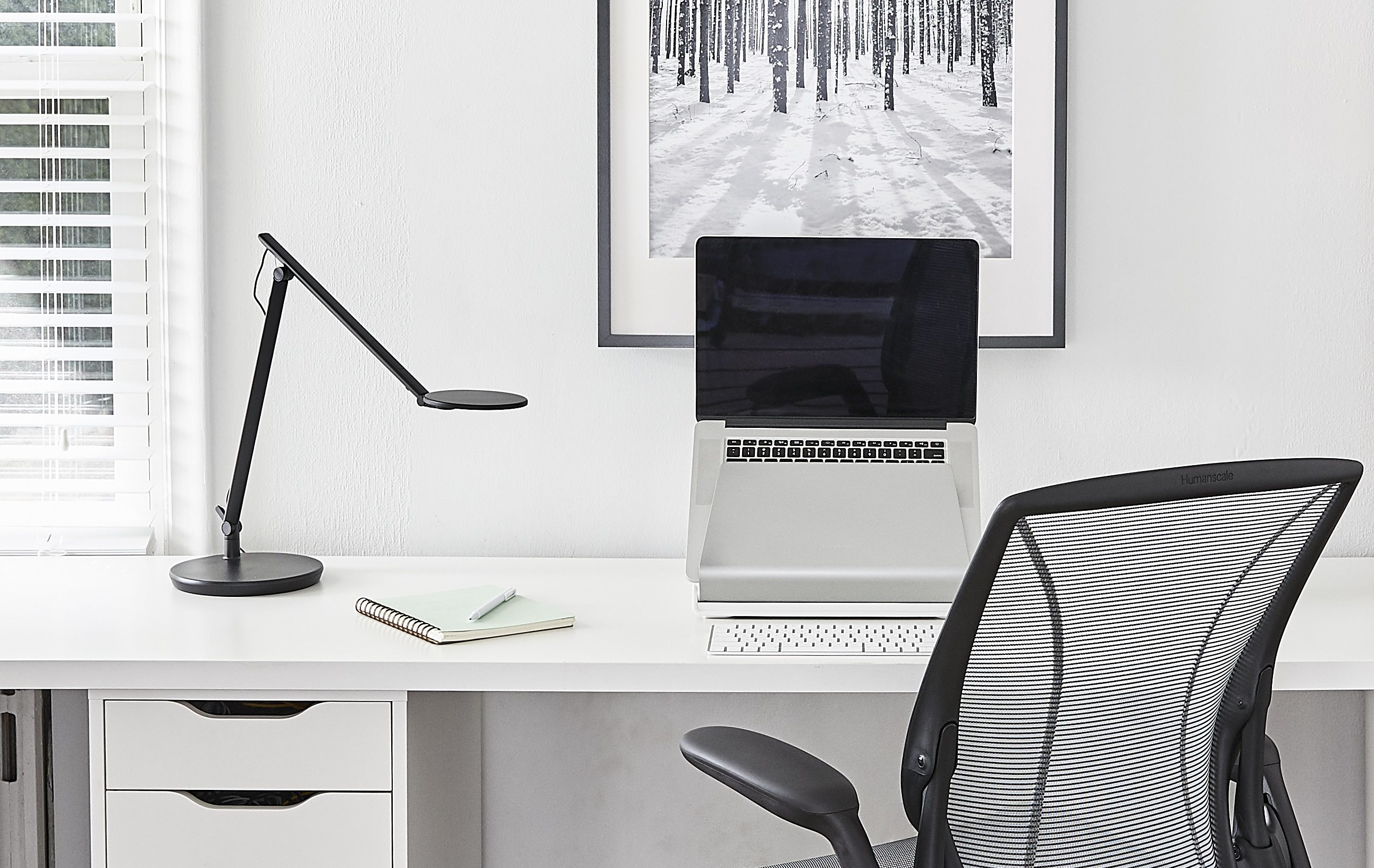 Humanscale | L6 laptop houder - architectenweb.nl