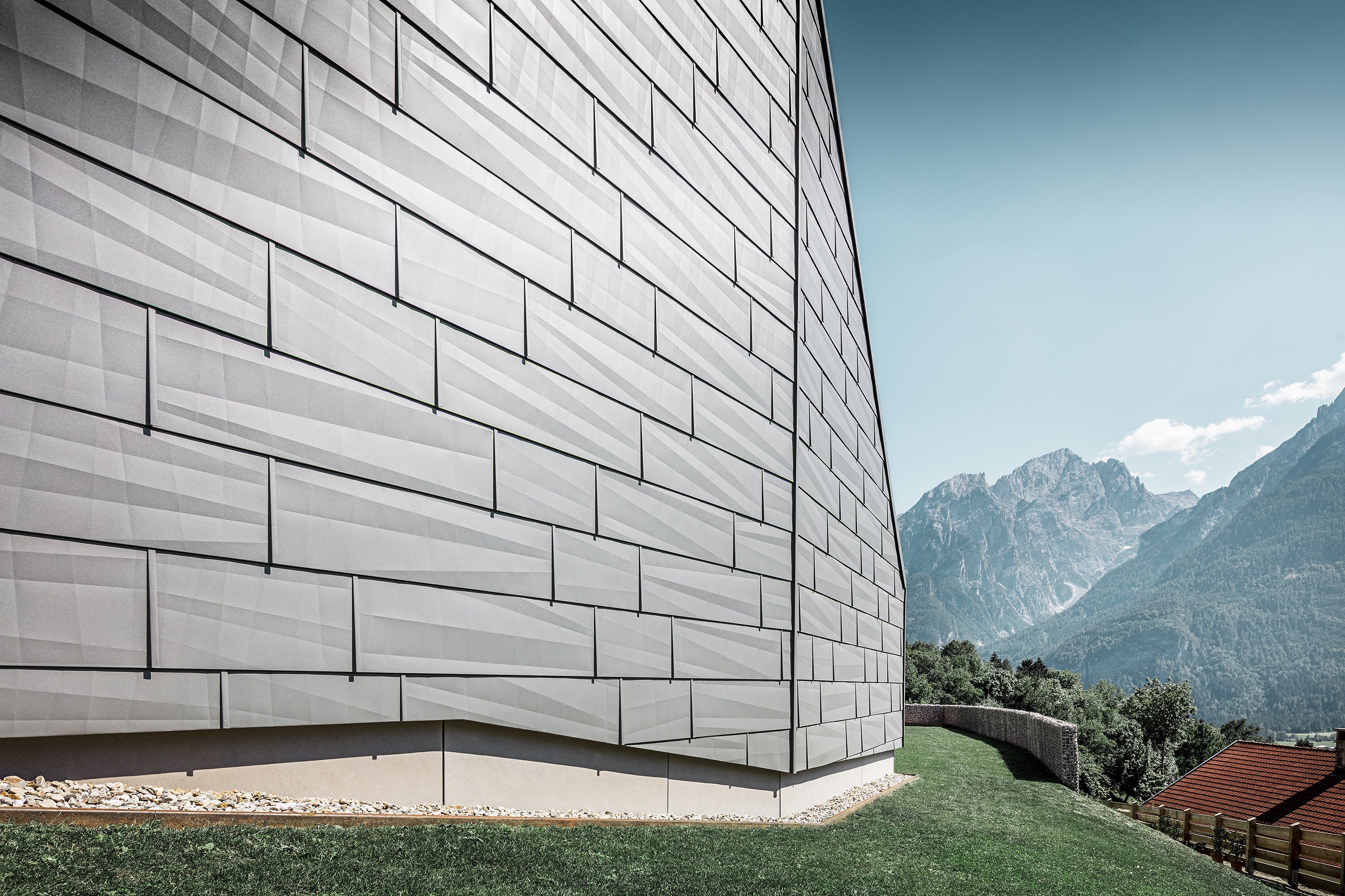 PREFA GmbH Aluminium Dak-en Gevelsystemen | PREFA Dak- en Gevelpaneel ...