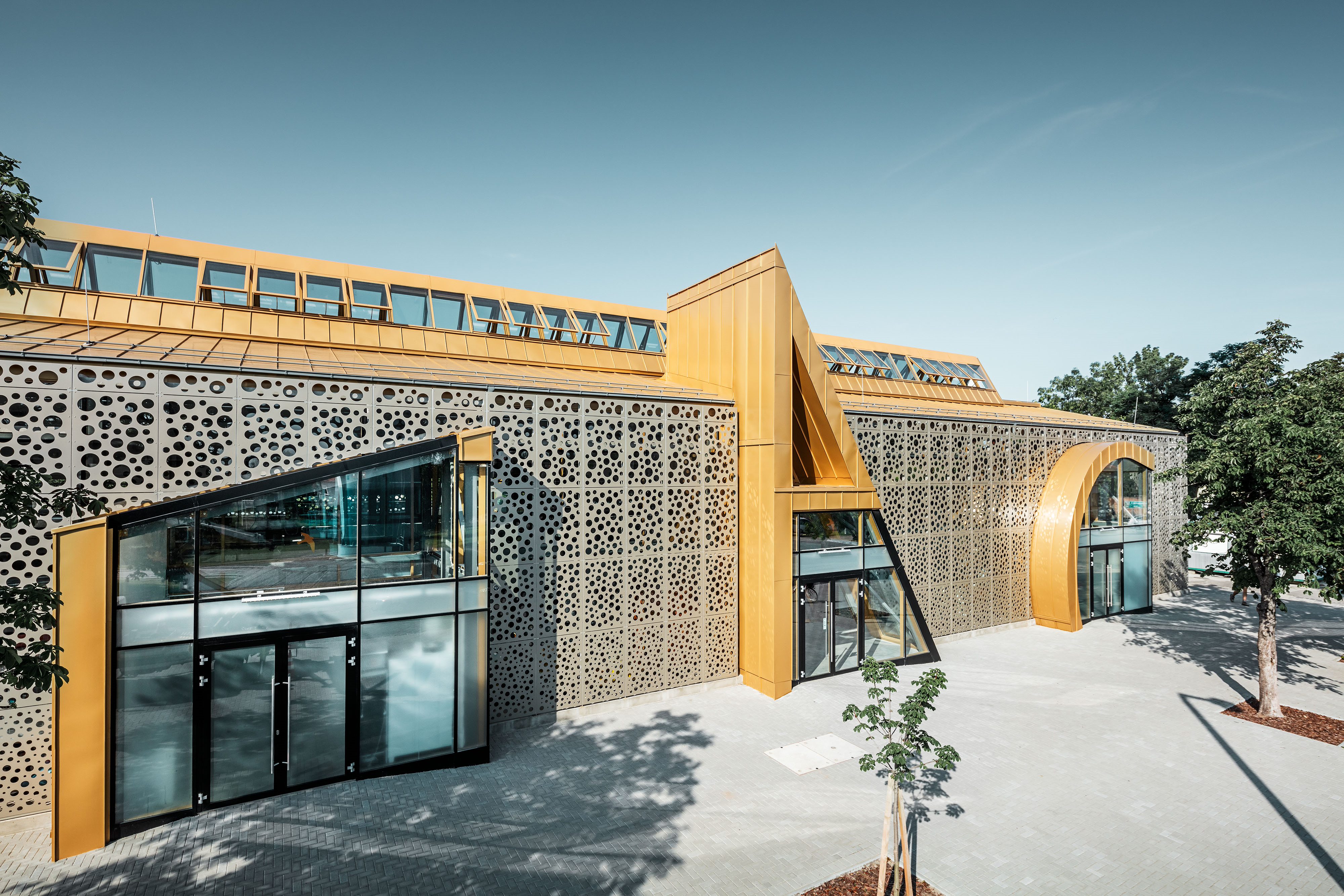 PREFA GmbH Aluminium Dak-en Gevelsystemen | PREFAbond Aluminium ...