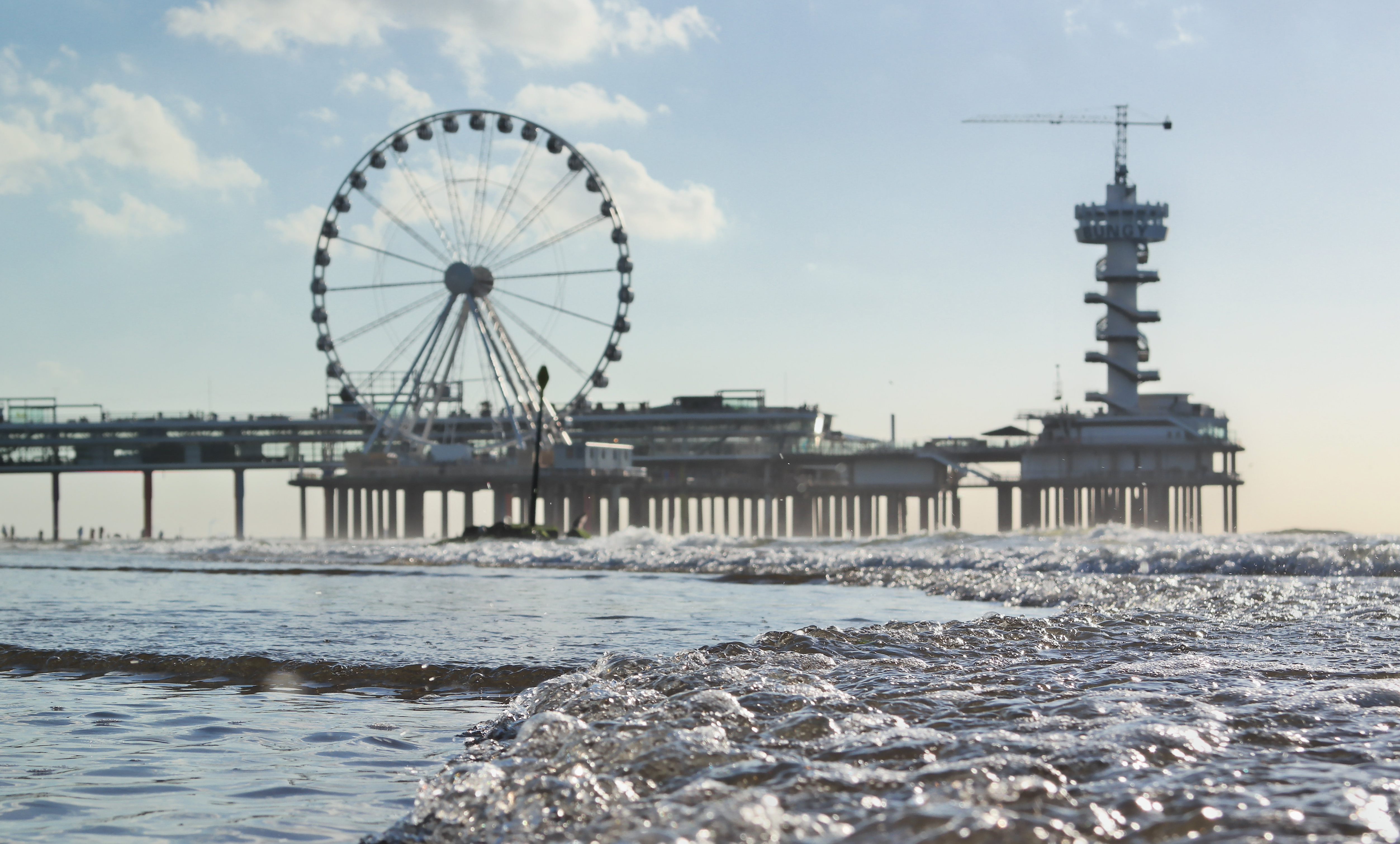 Eigenaar wil nieuwe Pier in Scheveningen - architectenweb.nl