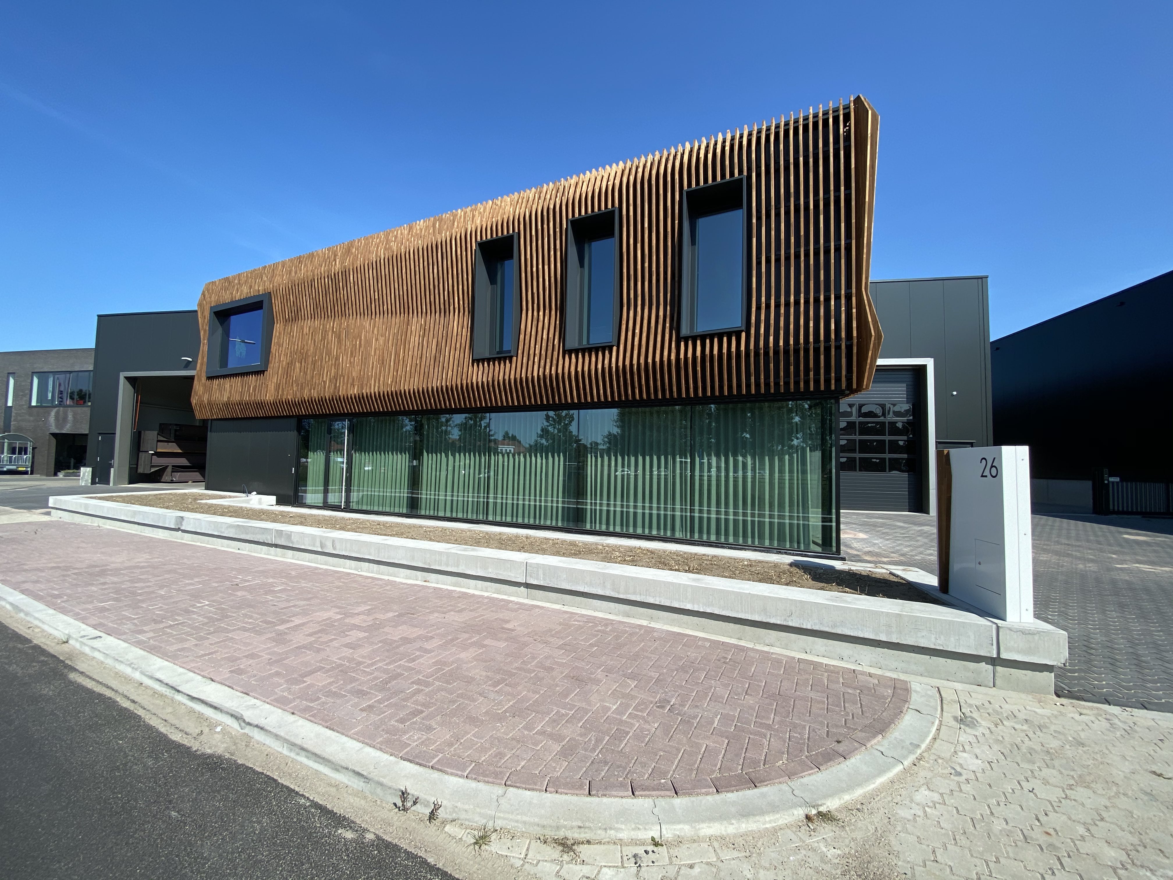 Foreco Houtproducten | Unieke WaxedWood Gold Gevel in Wekerom ...