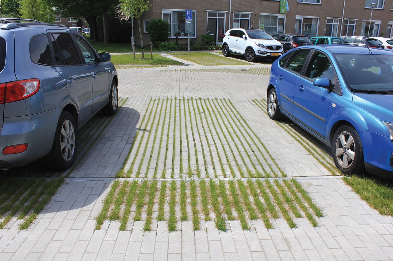 Struyk Verwo Infra | Hydro Lineo XL groenbestrating - architectenweb.nl