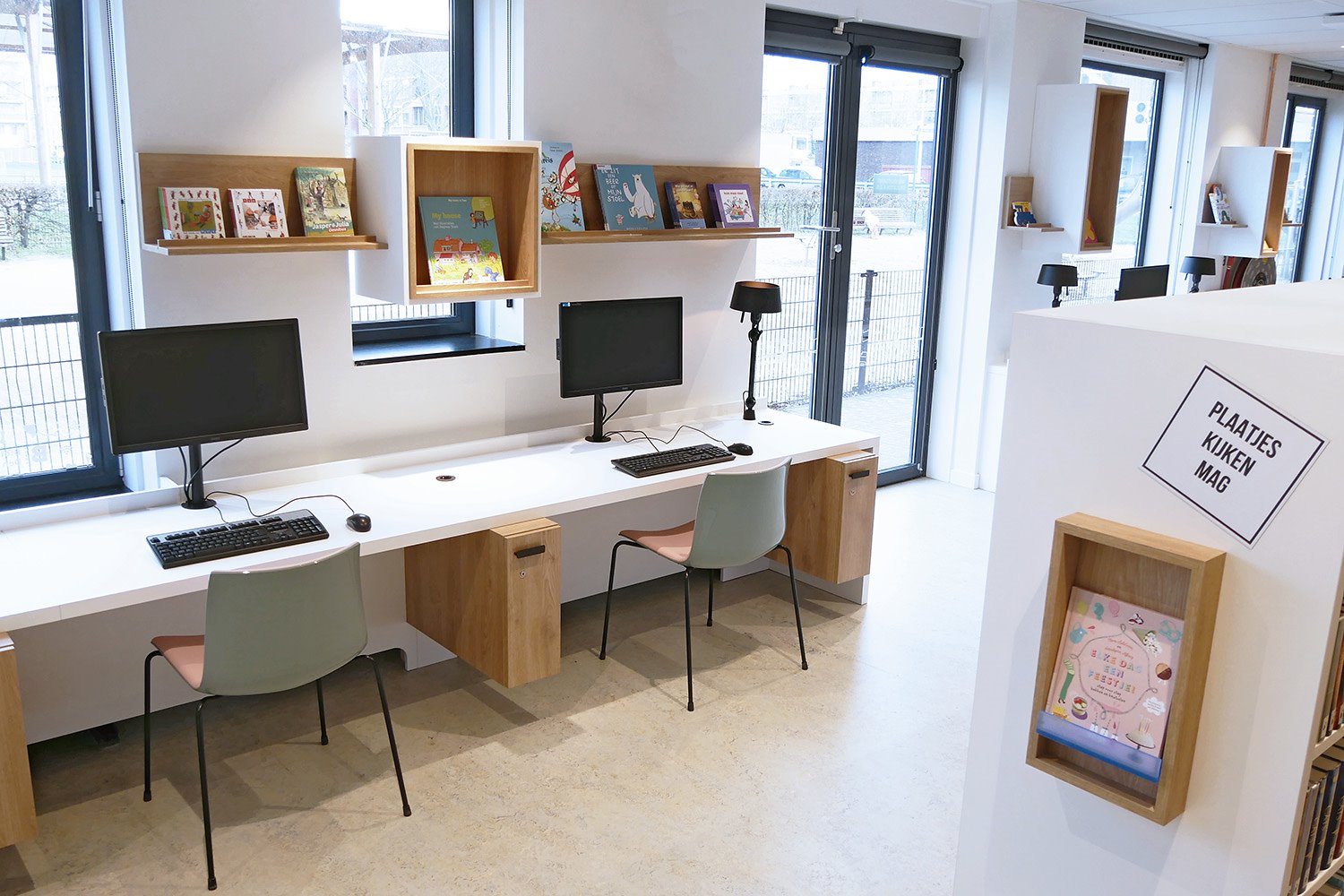 rene mensink interieurarchitect | Bibliotheek Bouwlust, Den Haag ...