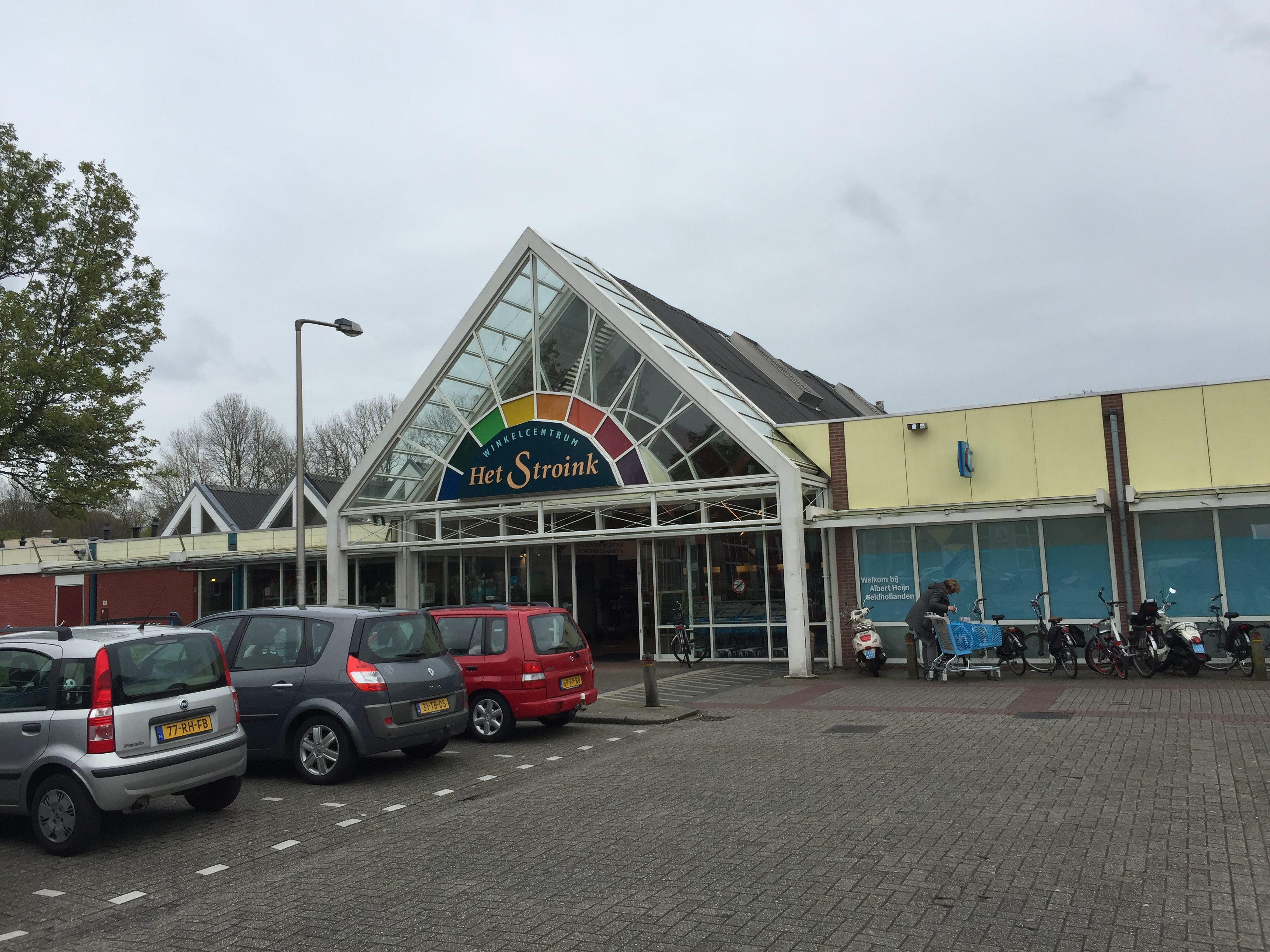 Gerenoveerd winkelcentrum refereert nog sterker aan verleden van de ...