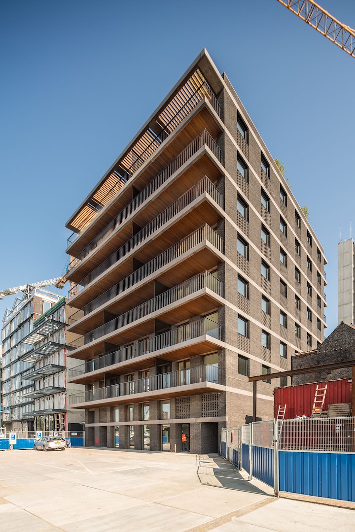 Woongebouw van Workshop Architecten op Oostenburg opgeleverd ...