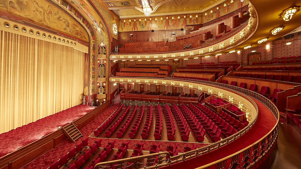 Filmtheater Tuschinski viert honderdjarig jubileum - architectenweb.nl