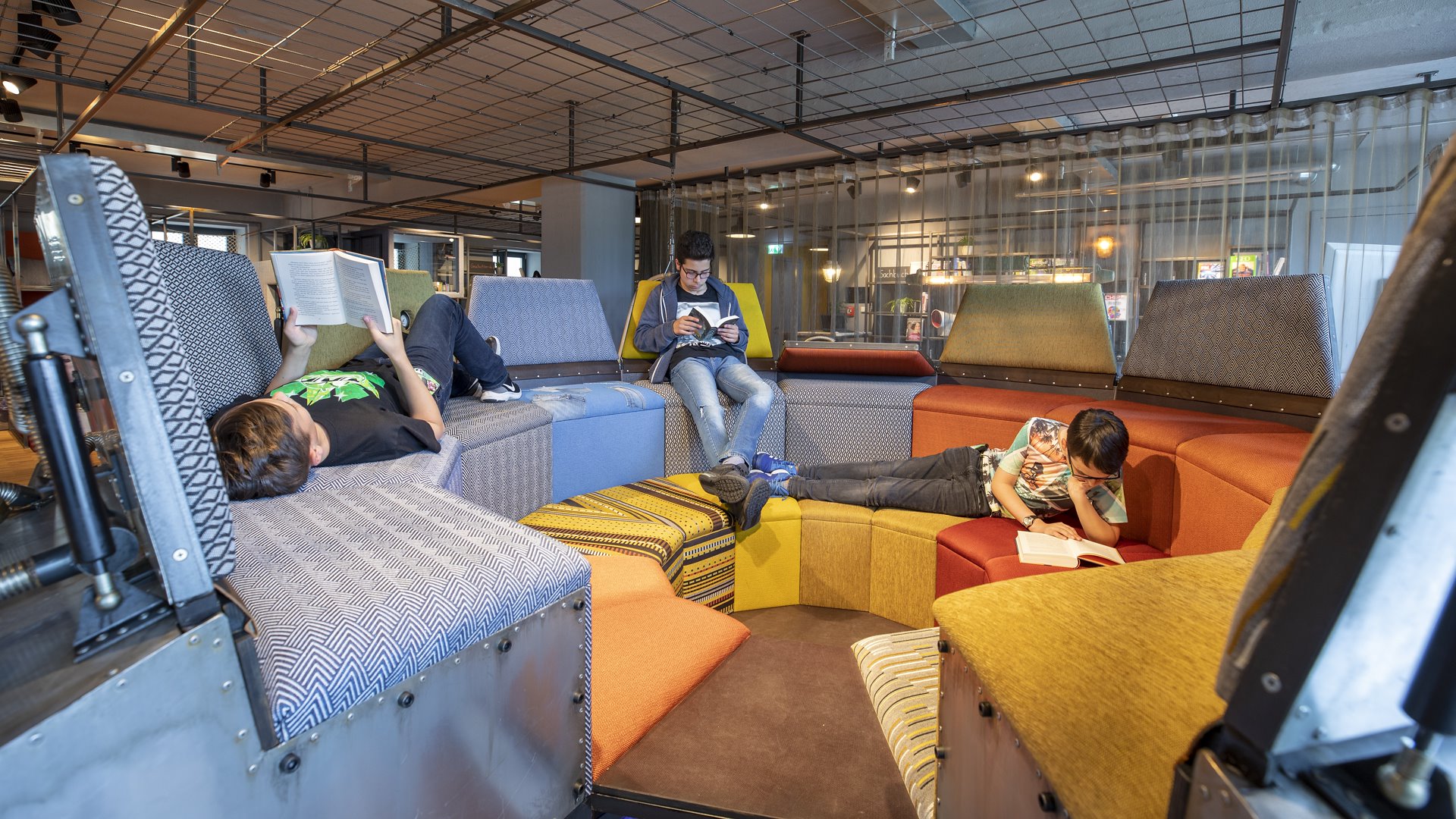 Duitse onderscheiding en nieuwe bureaunaam voor Aat Vos - architectenweb.nl