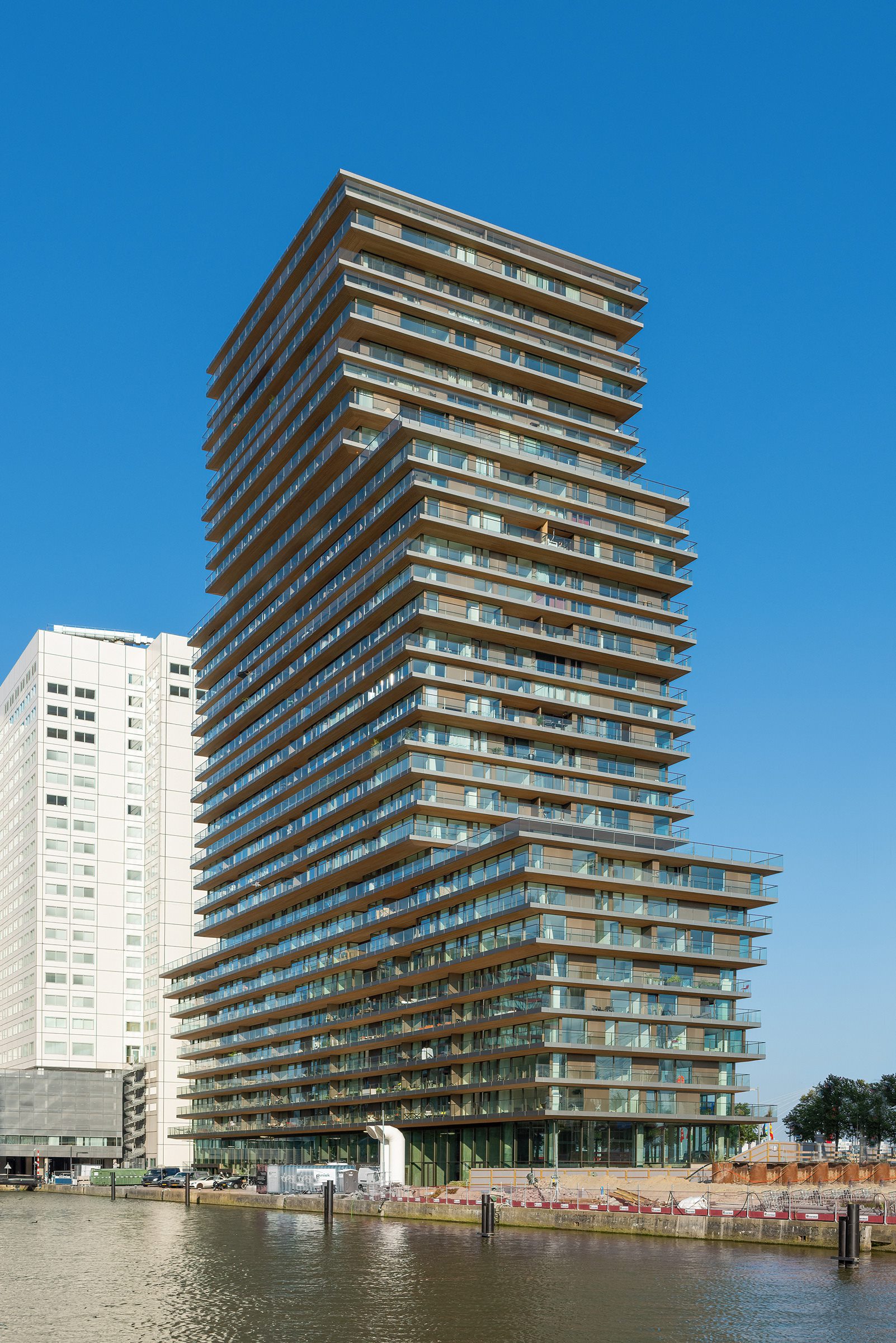 Terraced Tower: ongebruikelijke toren met oog voor de omgeving ...
