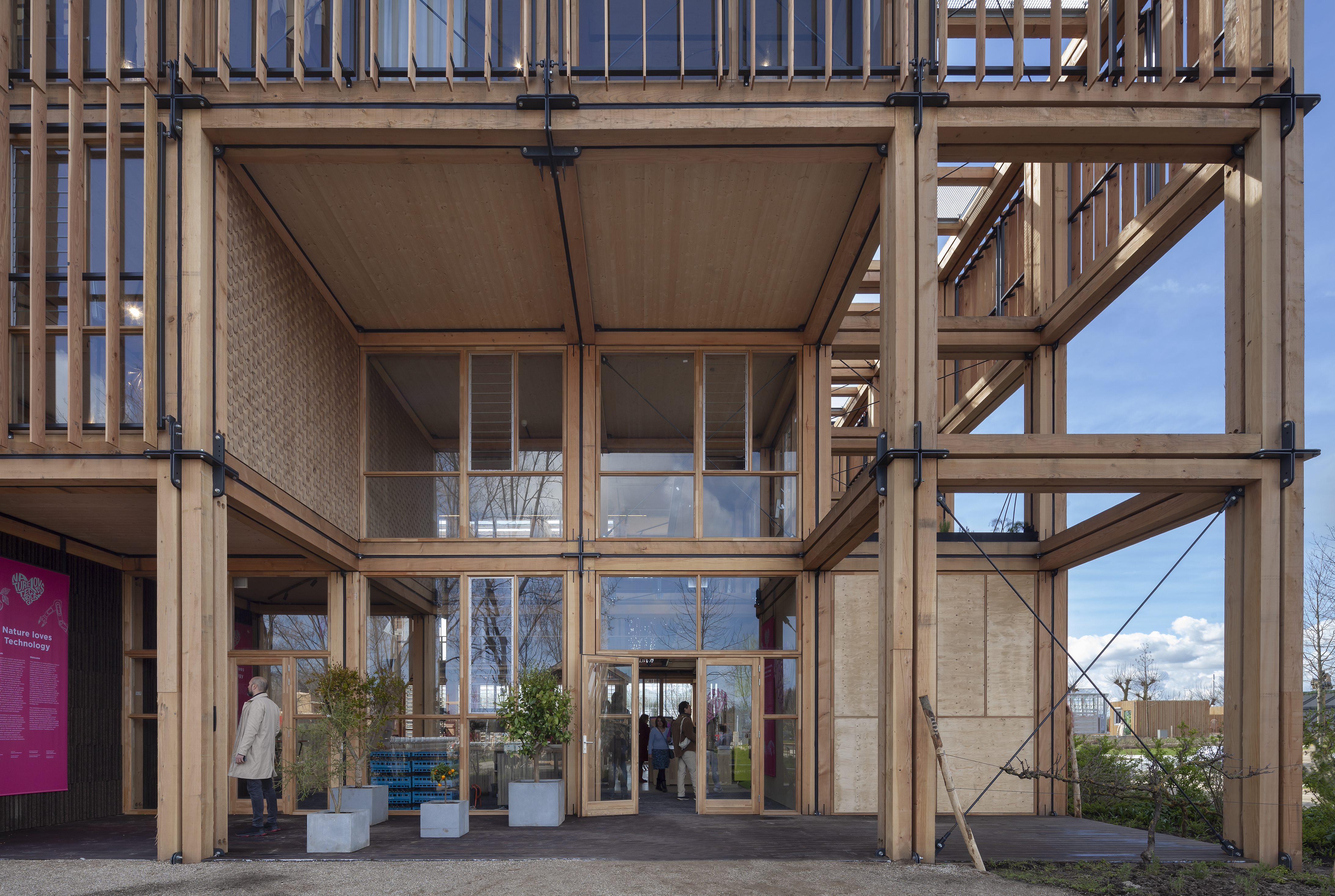 The Natural Pavilion op Floriade Expo 2022 - architectenweb.nl