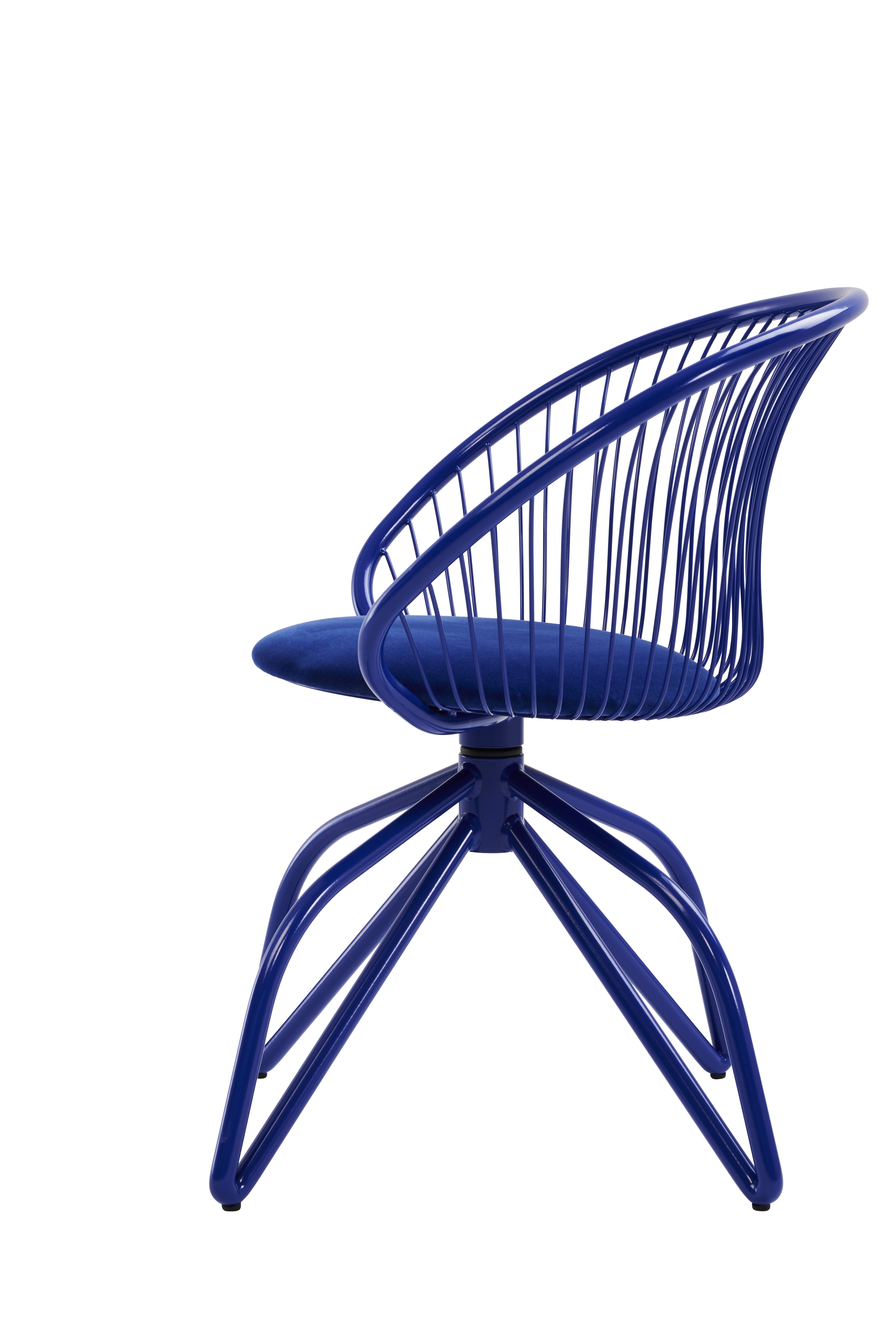 Een stoel als een dragende schelp - architectenweb.nl