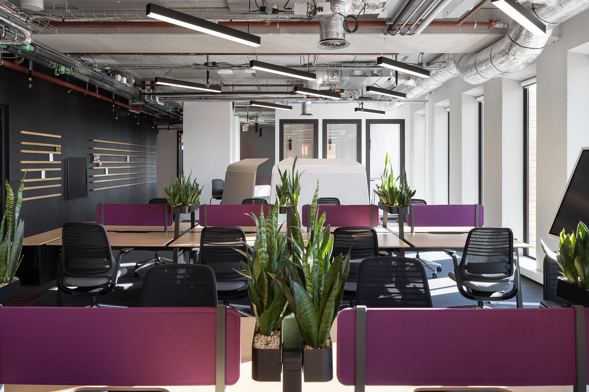 OCS+ | Bruisende werkomgeving bij de TCS Pace Port™ - architectenweb.nl