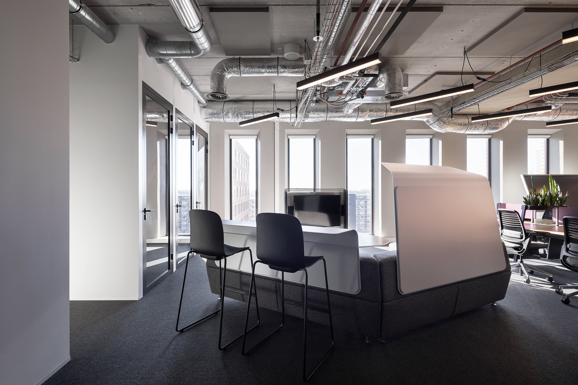 OCS+ | Bruisende werkomgeving bij de TCS Pace Port™ - architectenweb.nl