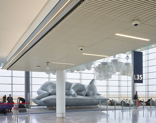 Hunter Douglas Architectural | Renovatie Charles de Gaulle Airport ...