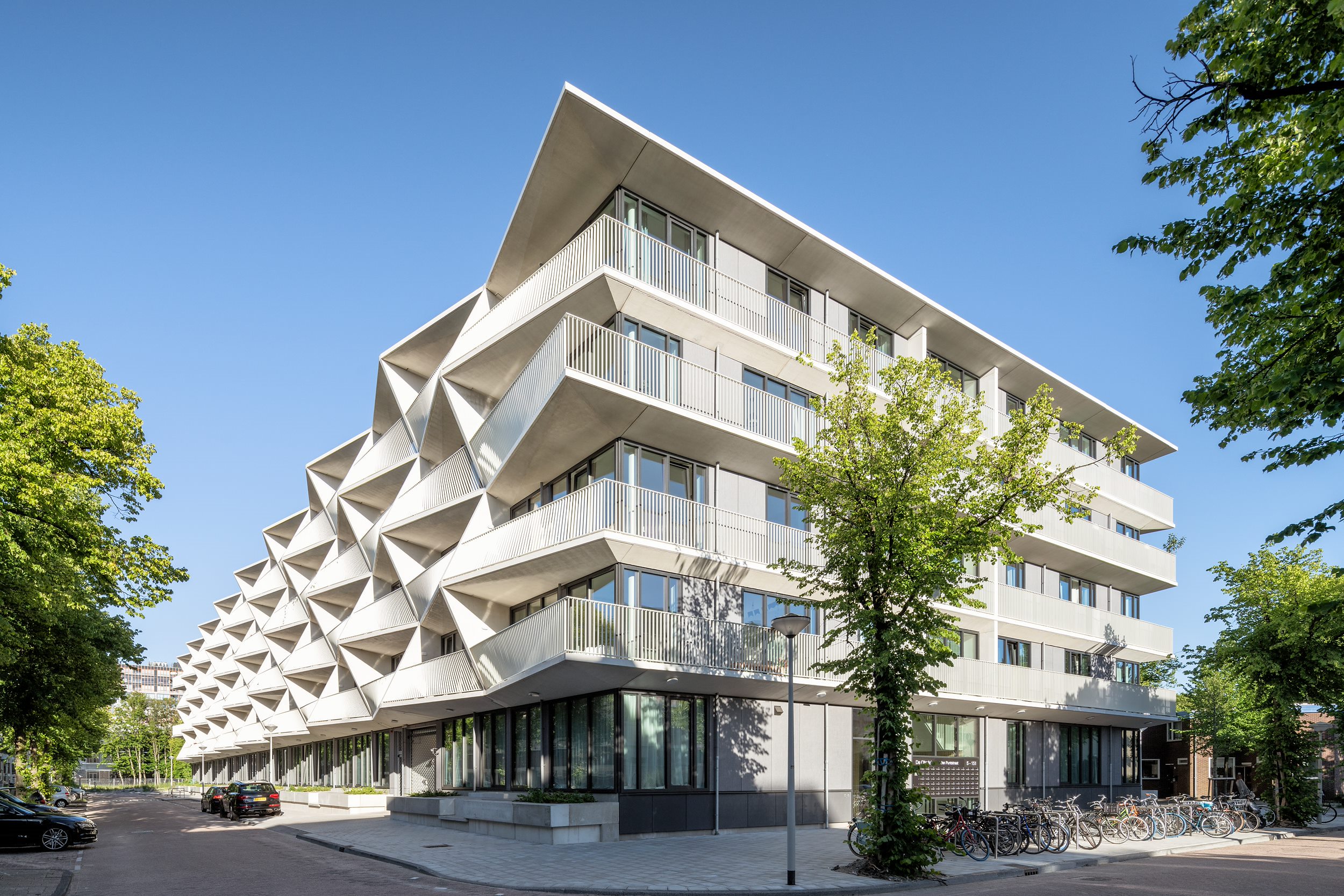 MVSA realiseert woongebouw met opvallende gevel tegenover ...