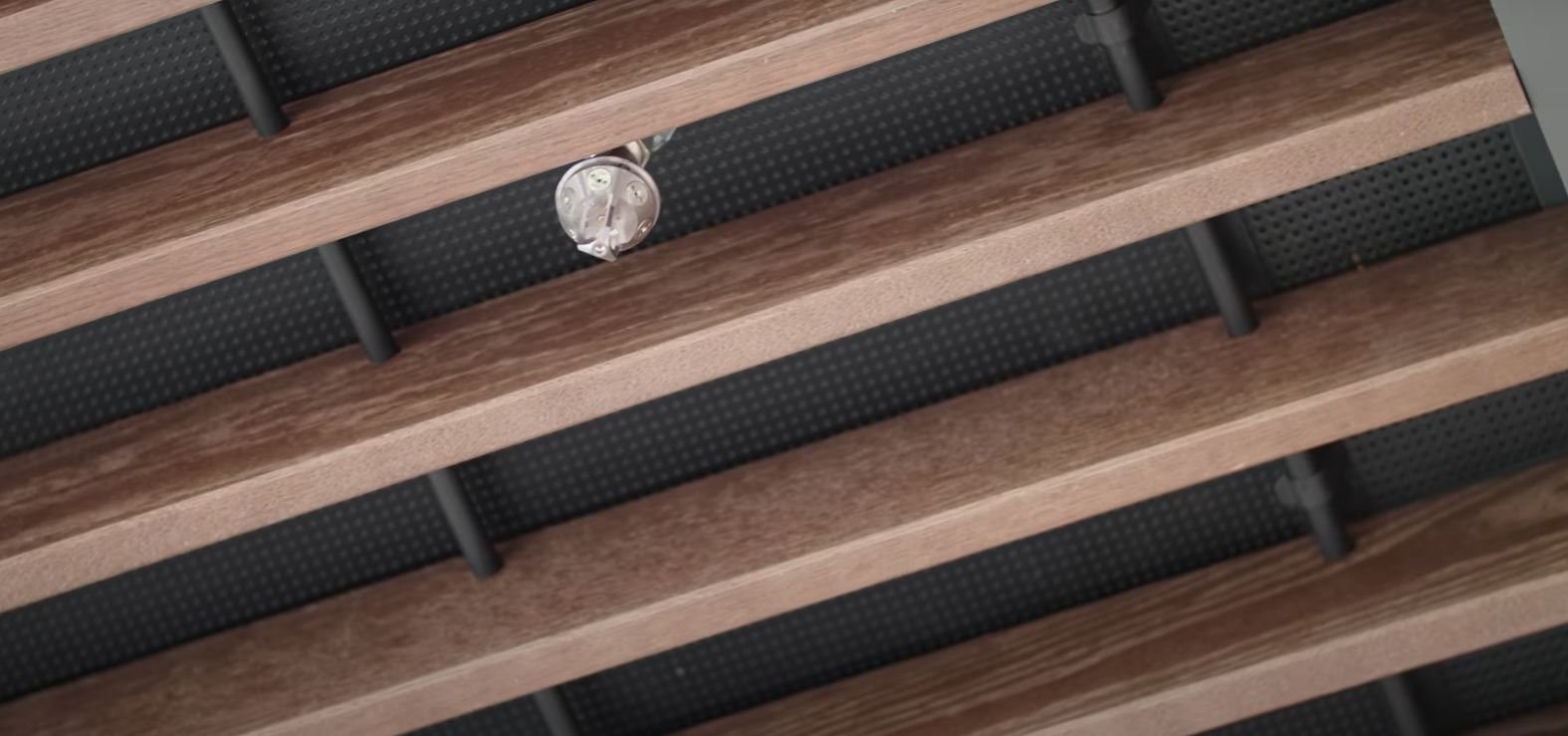 Hunter Douglas Architectural | Massief hout en klimaatplafonds ...