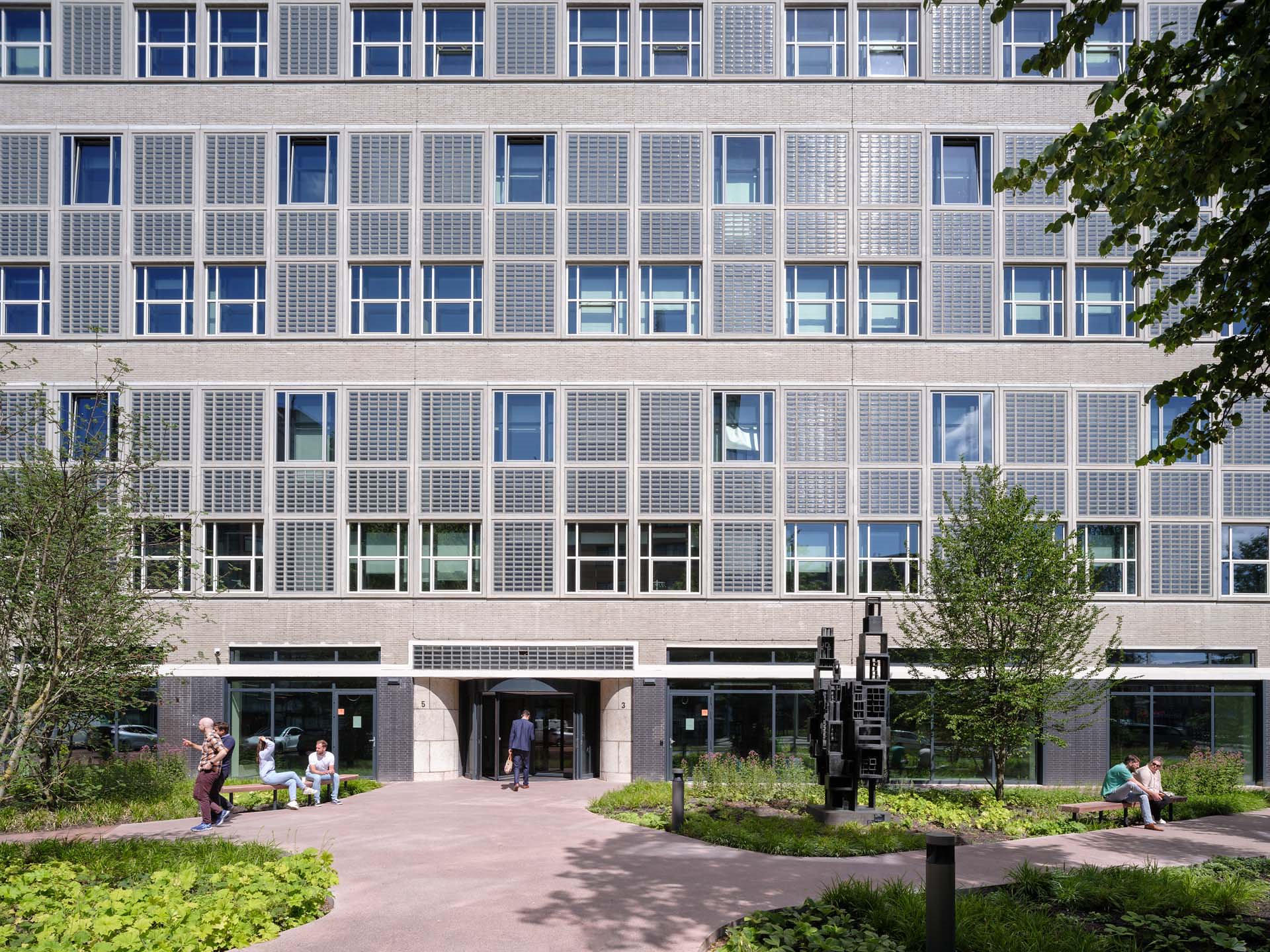 Hoofdkantoor PostNL in Stationspostgebouw Den Haag opgeleverd ...