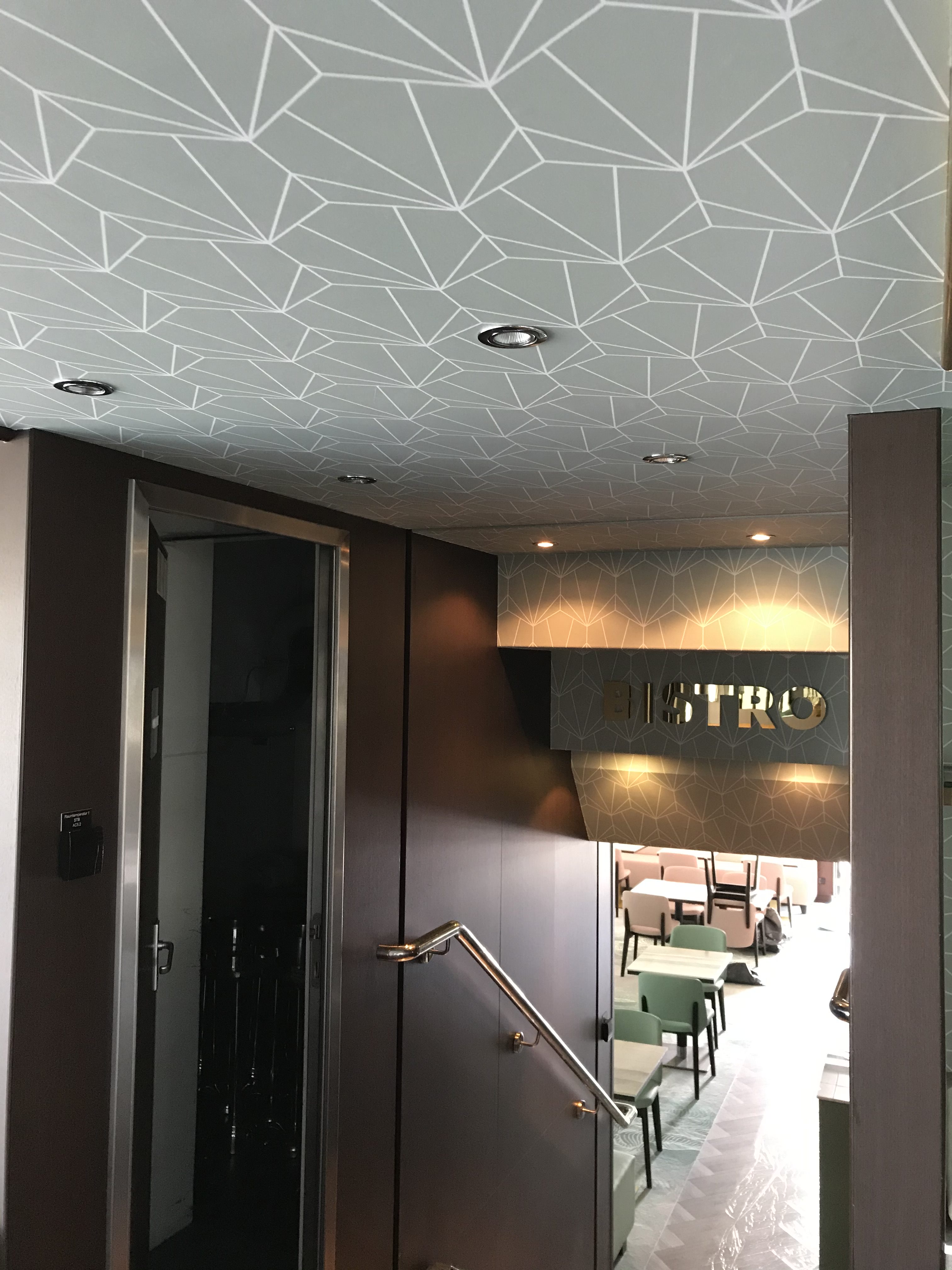 PanelPrint bv | Geperforeerde aluminium plafondpanelen met print ...