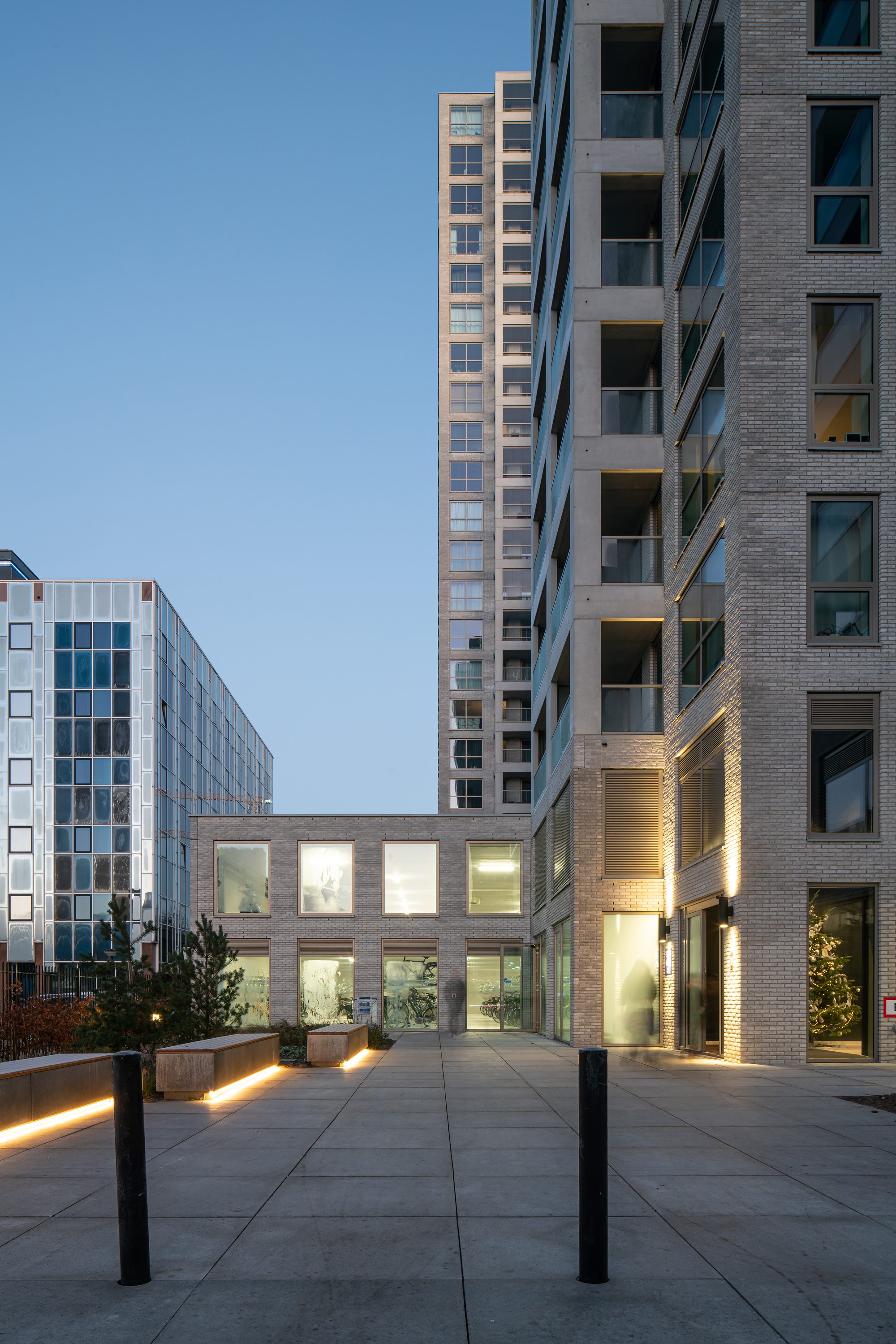 Eerste woningen in kantoorgebied Amsterdam Bullewijk opgeleverd ...